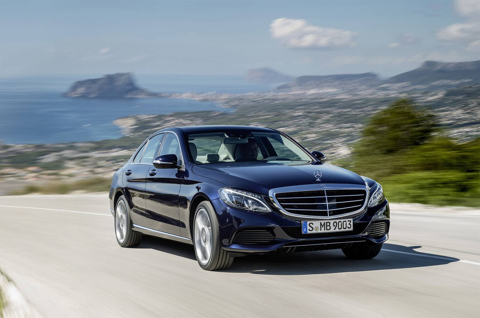 Mercedes Benz Nature Wallpapers - Top Free Mercedes Benz Nature ...