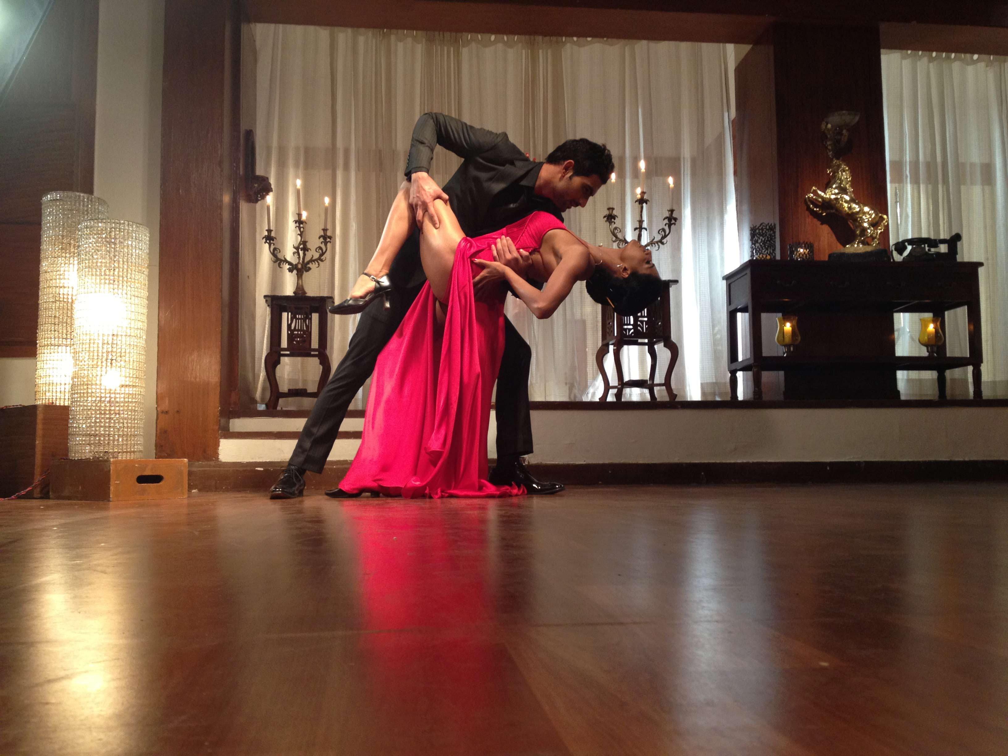 Romantic Dancers Wallpapers - Top Free Romantic Dancers Backgrounds ...