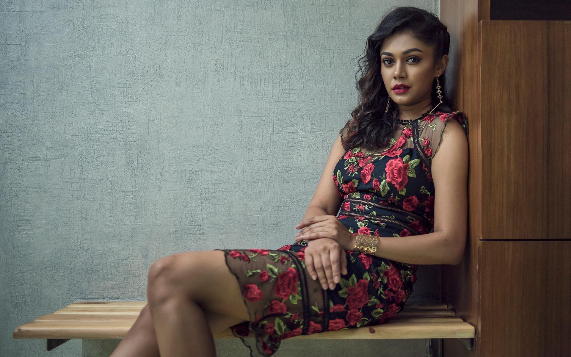 Indian Female Wallpapers - Top Free Indian Female Backgrounds ...