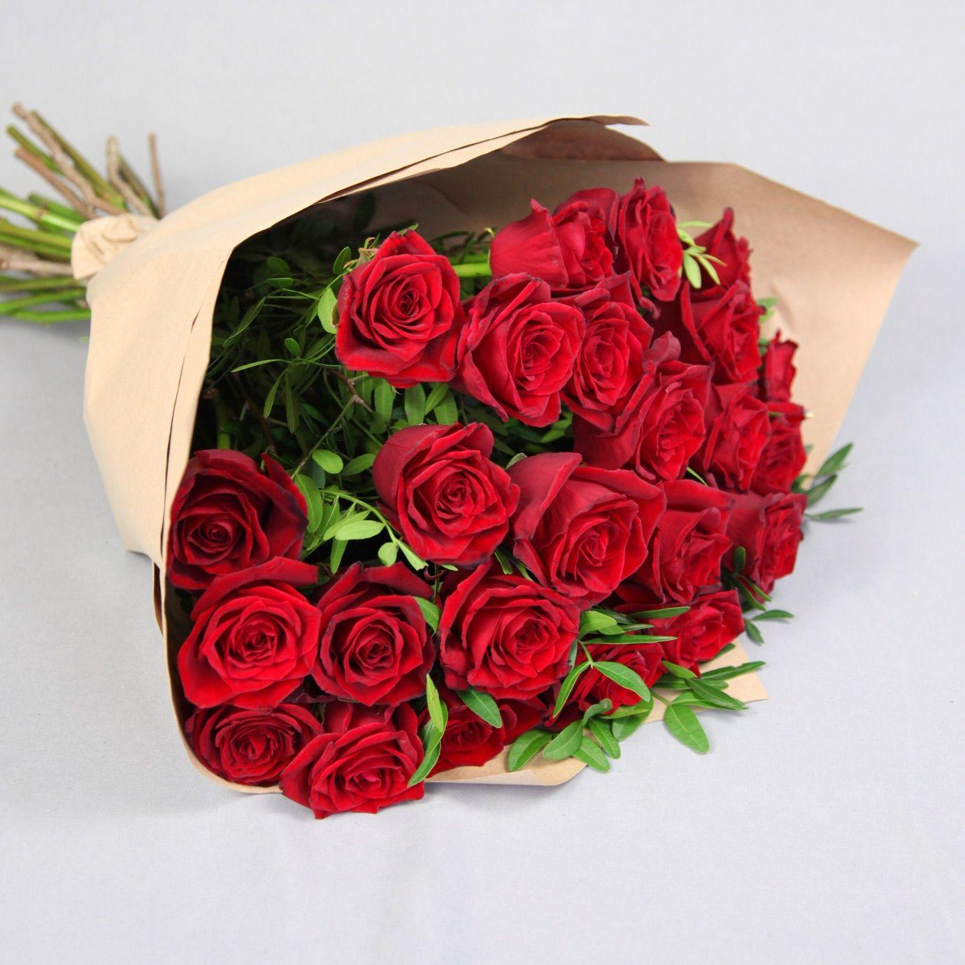 Red Rose Bouquet Wallpapers - Top Free Red Rose Bouquet Backgrounds ...