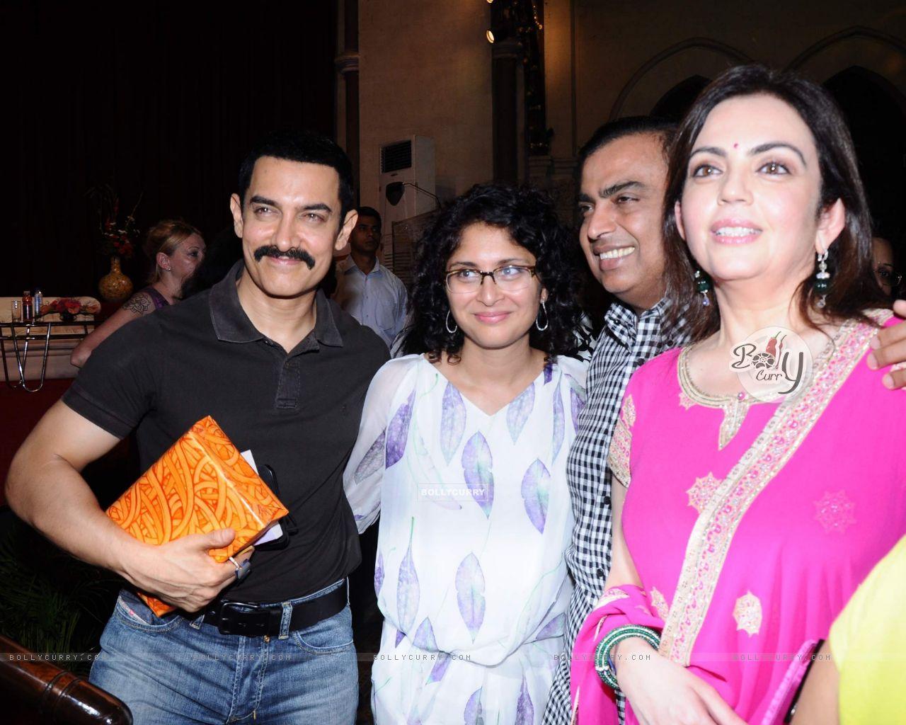 Nita Ambani Wallpapers - Top Free Nita Ambani Backgrounds - WallpaperAccess