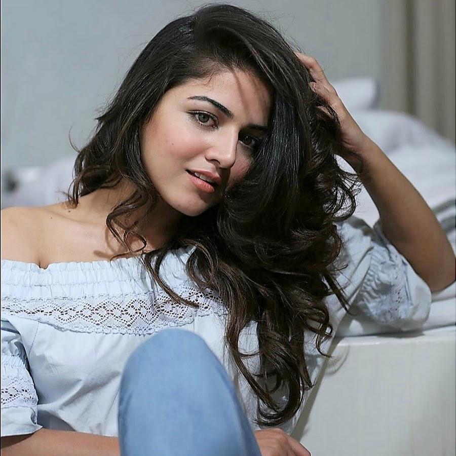 Wamiqa Gabbi Wallpapers - Top Free Wamiqa Gabbi Backgrounds ...