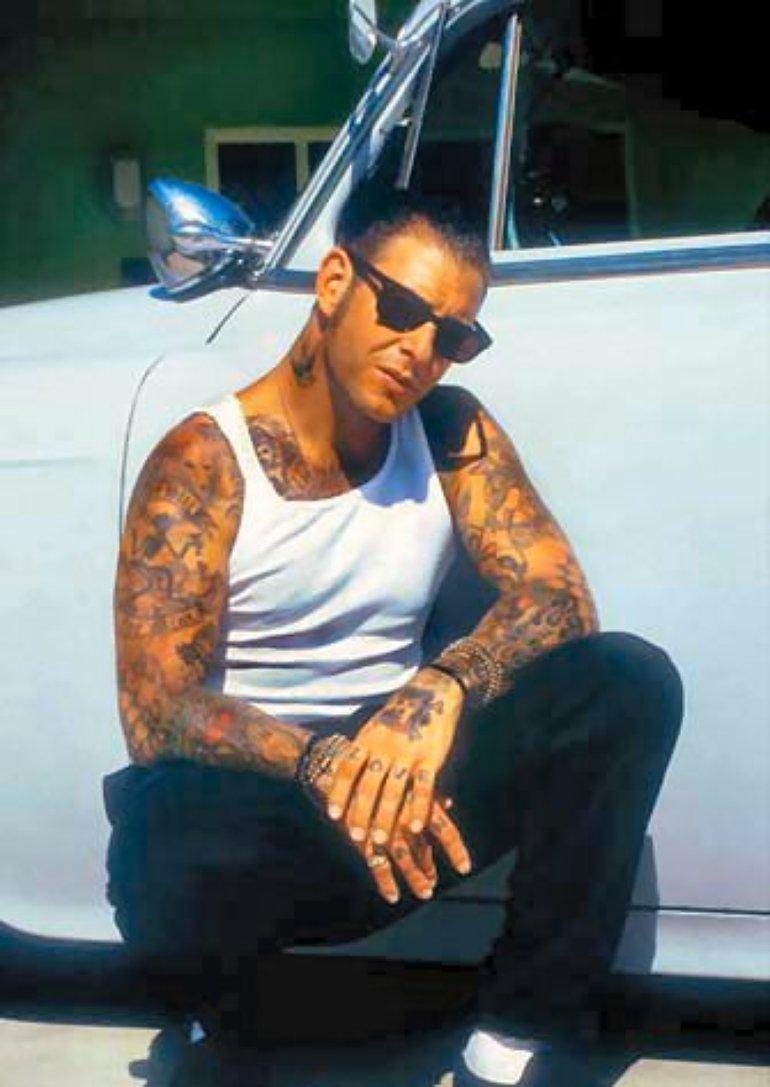 Mike Ness Wallpapers - Top Free Mike Ness Backgrounds - WallpaperAccess