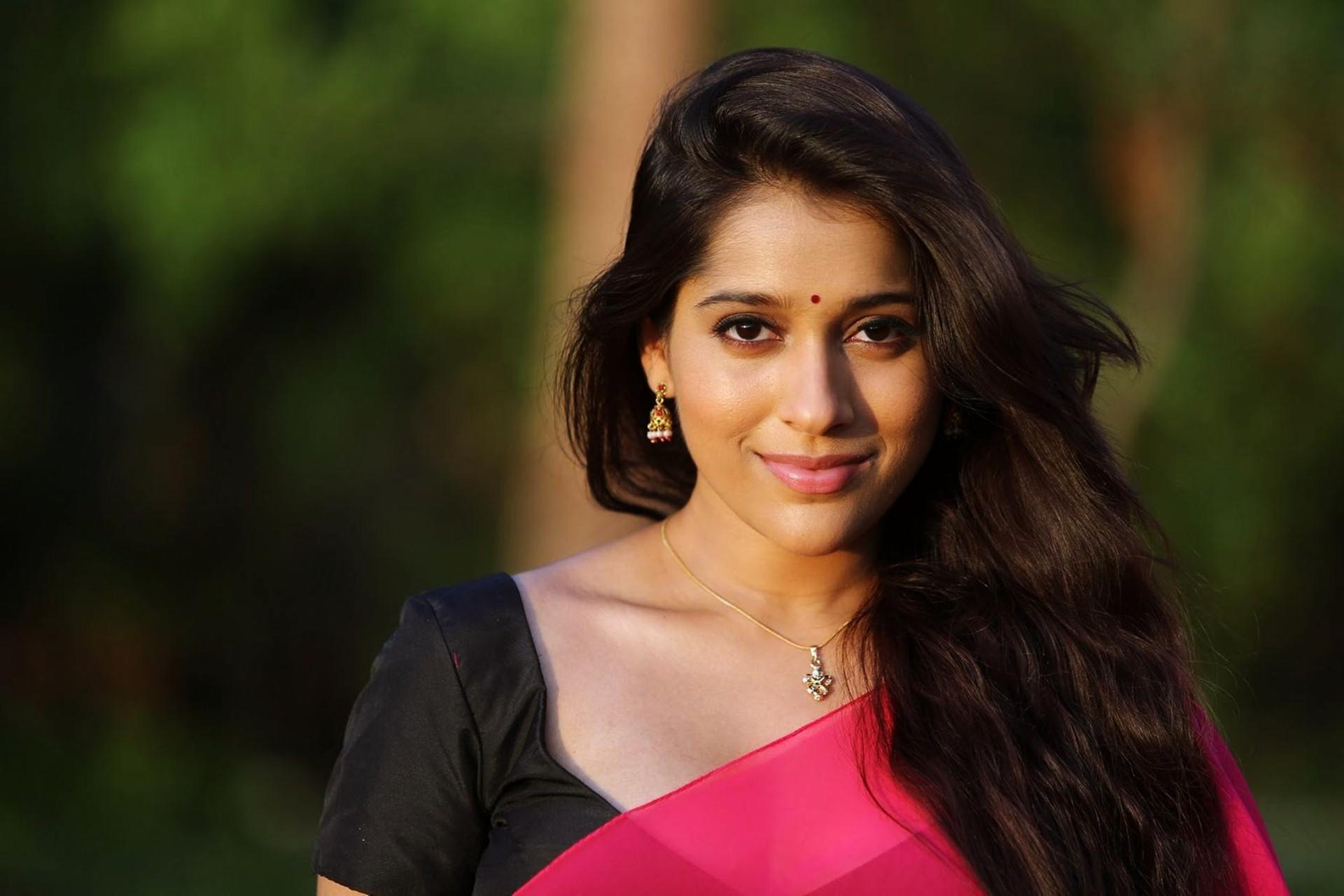 Rashmi Gautam Wallpapers - Top Free Rashmi Gautam Backgrounds ...