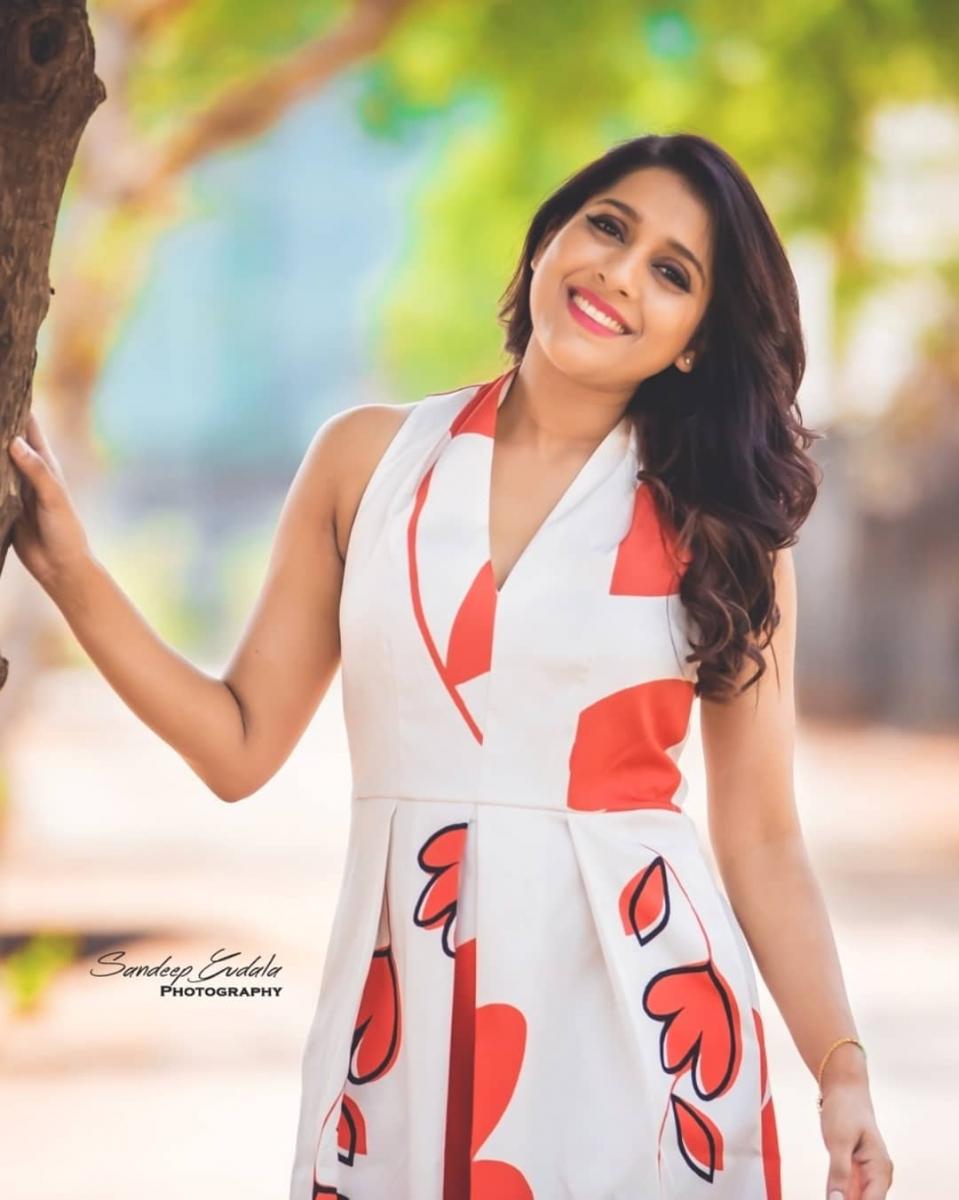 Rashmi Gautam Wallpapers - Top Free Rashmi Gautam Backgrounds ...