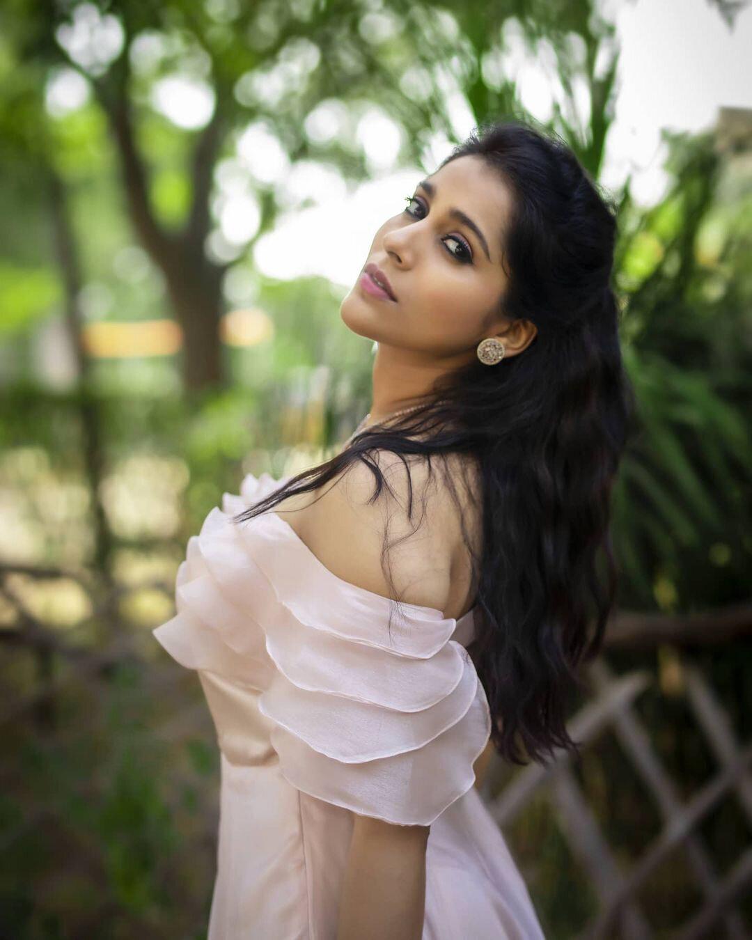 Rashmi Gautam Wallpapers - Top Free Rashmi Gautam Backgrounds ...