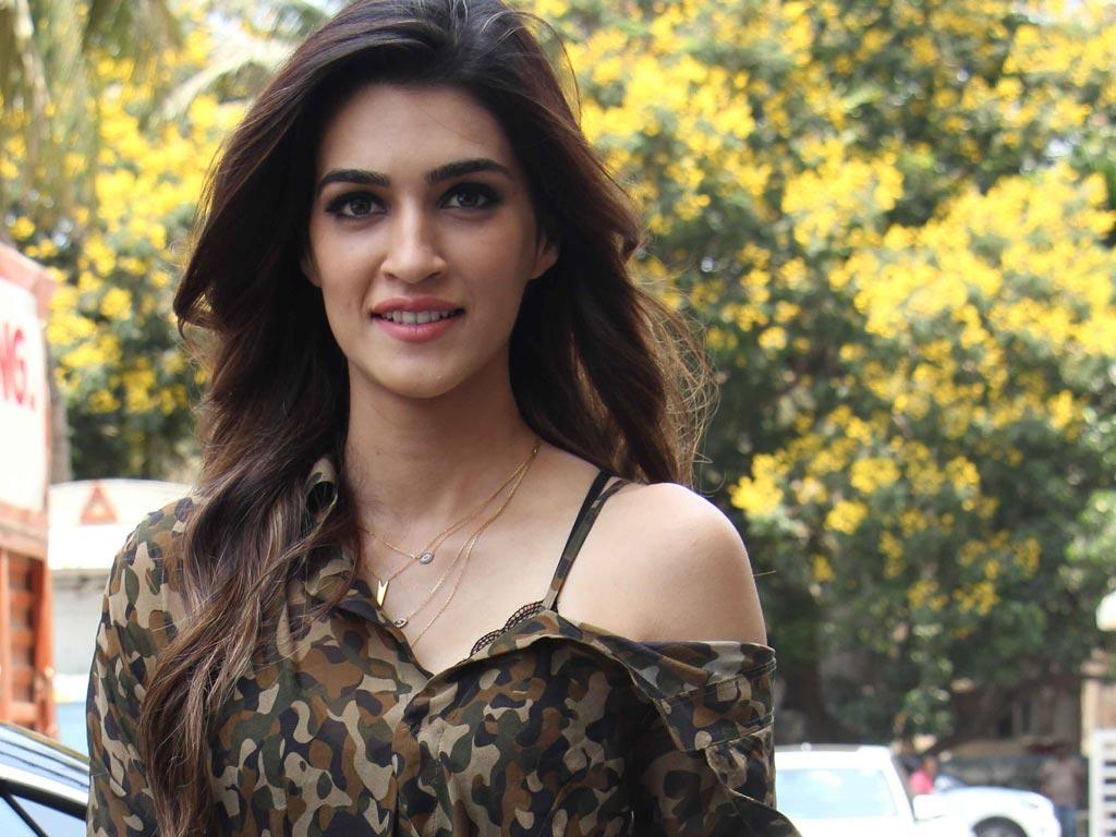 Kriti Sanon 4k Wallpapers - Top Free Kriti Sanon 4k Backgrounds ...