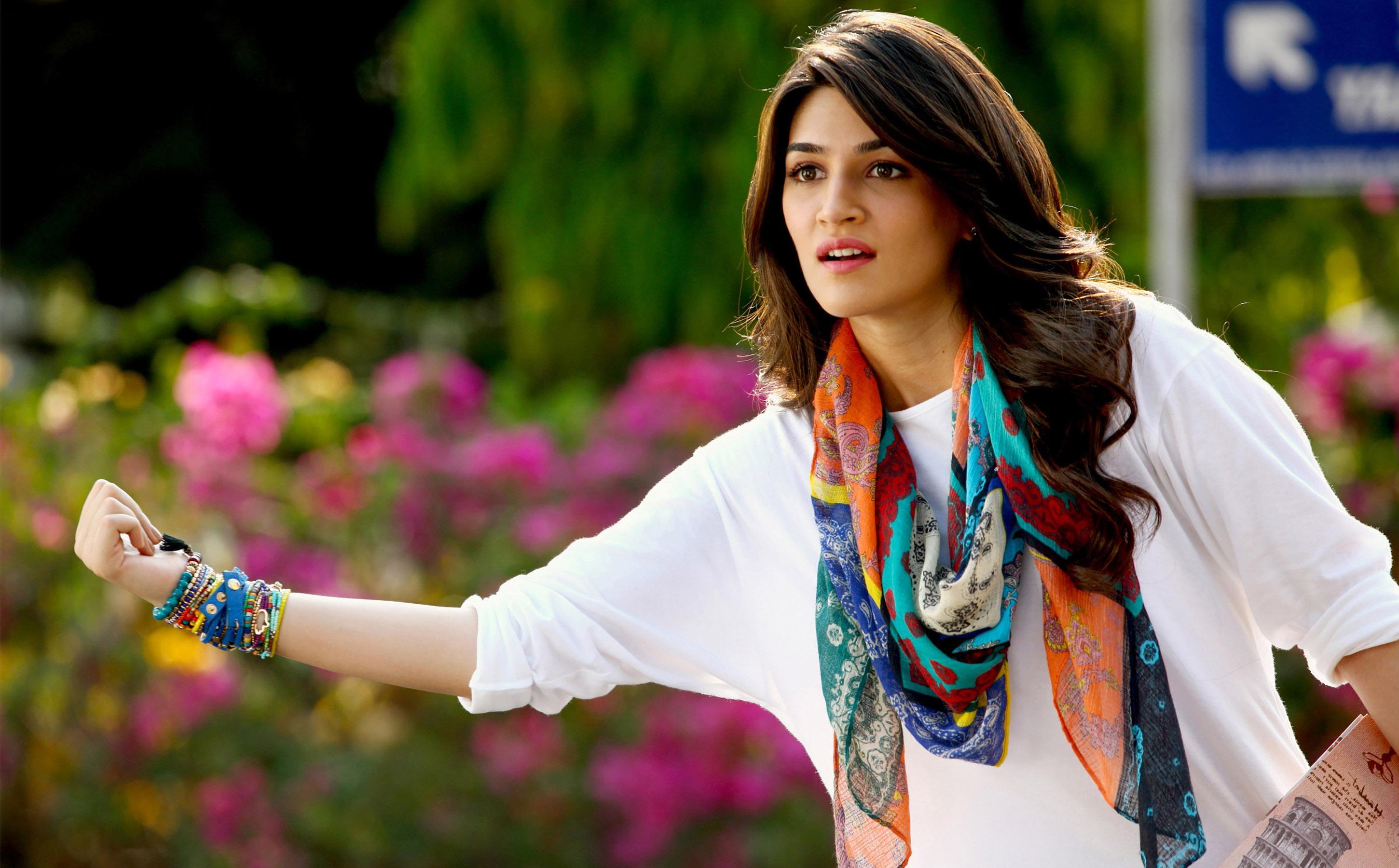 Kriti Sanon 4k Wallpapers - Top Free Kriti Sanon 4k Backgrounds ...