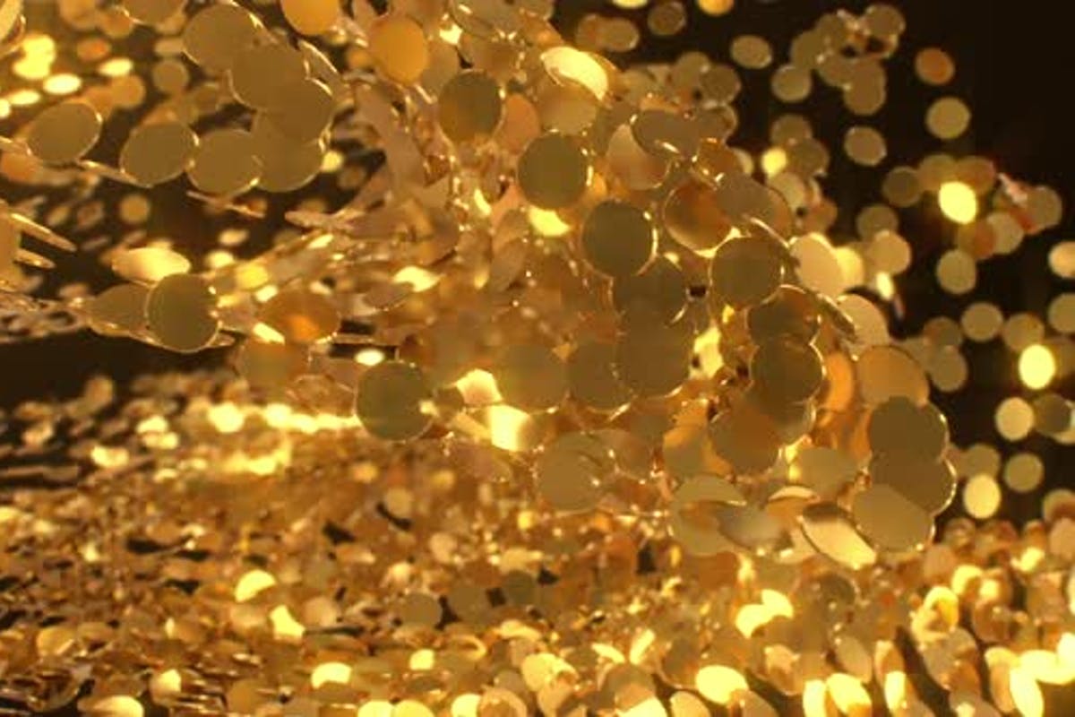 Gold Rain Wallpapers - Top Free Gold Rain Backgrounds - WallpaperAccess