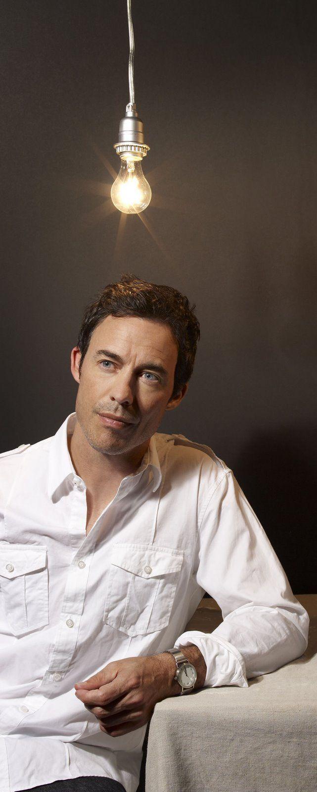 Tom Cavanagh Wallpapers - Top Free Tom Cavanagh Backgrounds - WallpaperAccess