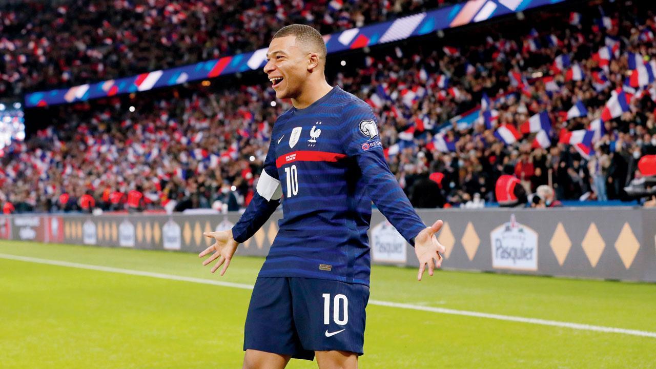 Kylian Mbappé Celebration Wallpapers - Top Free Kylian Mbappé ...