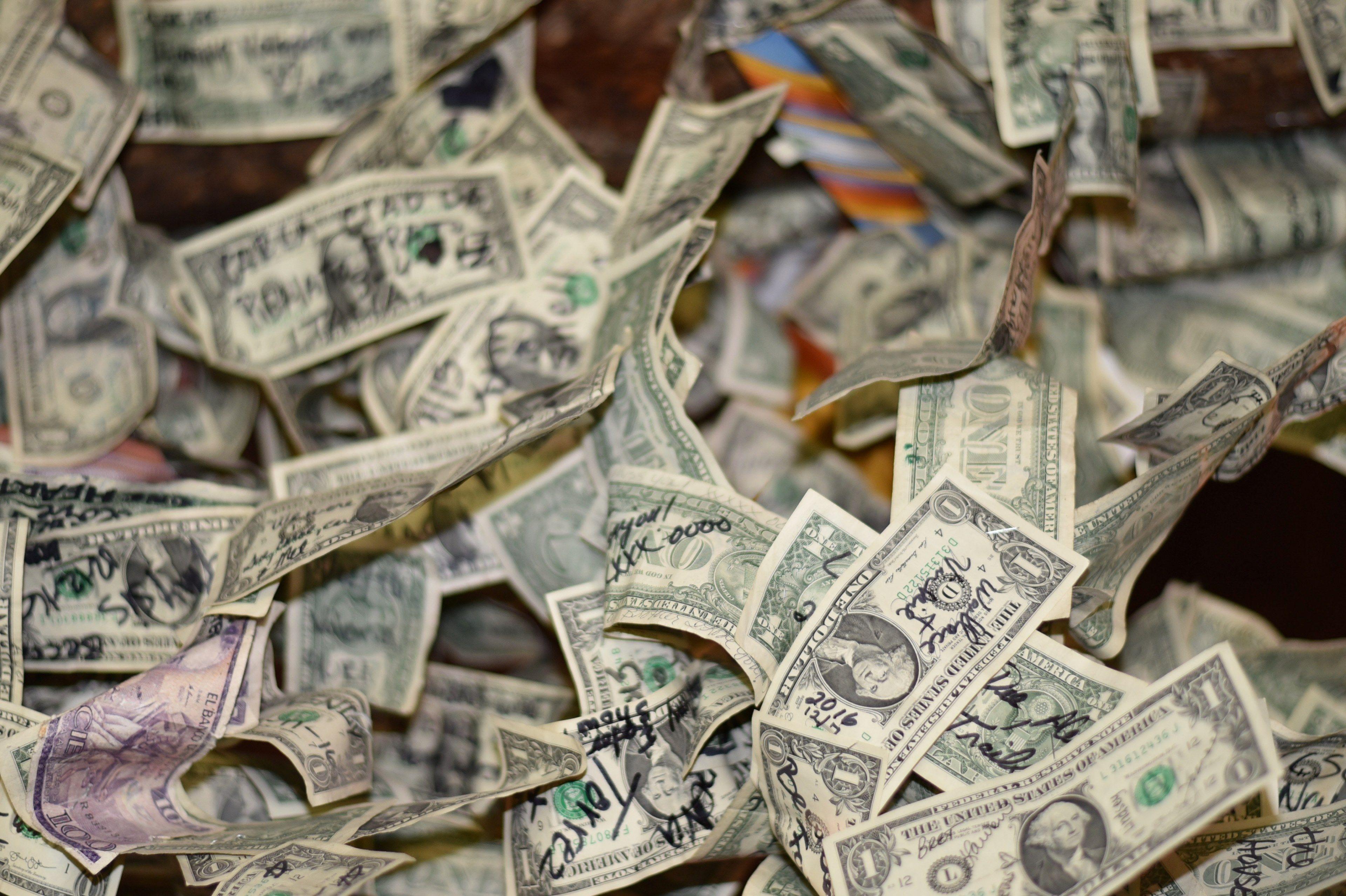 Money 4K Wallpapers Top Free Money 4K Backgrounds WallpaperAccess