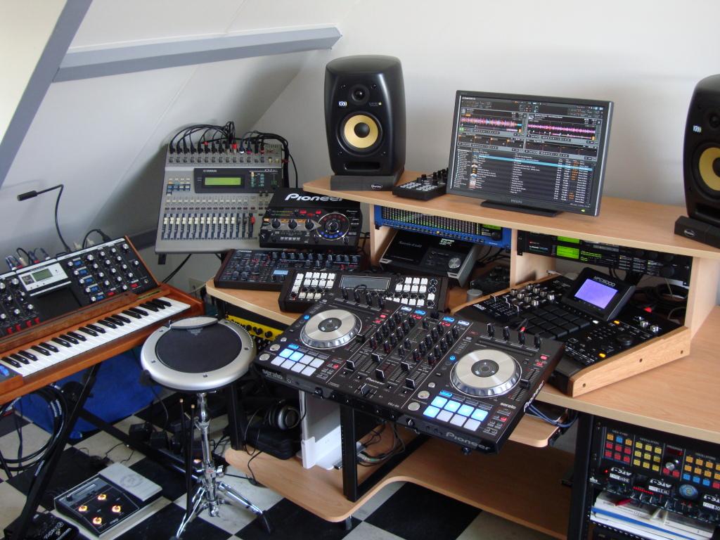 Dj Studio Wallpapers - Top Free Dj Studio Backgrounds - WallpaperAccess