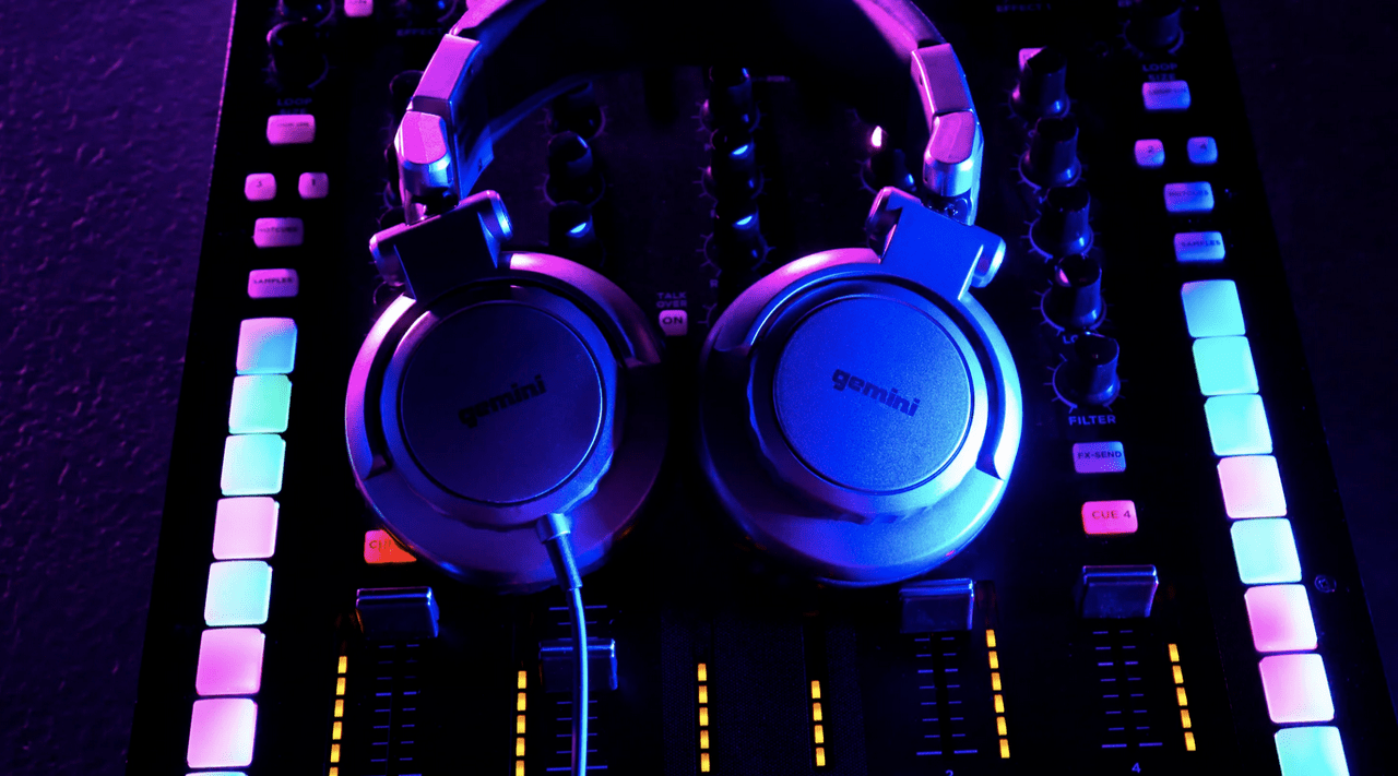 Dj Studio Wallpapers - Top Free Dj Studio Backgrounds - WallpaperAccess