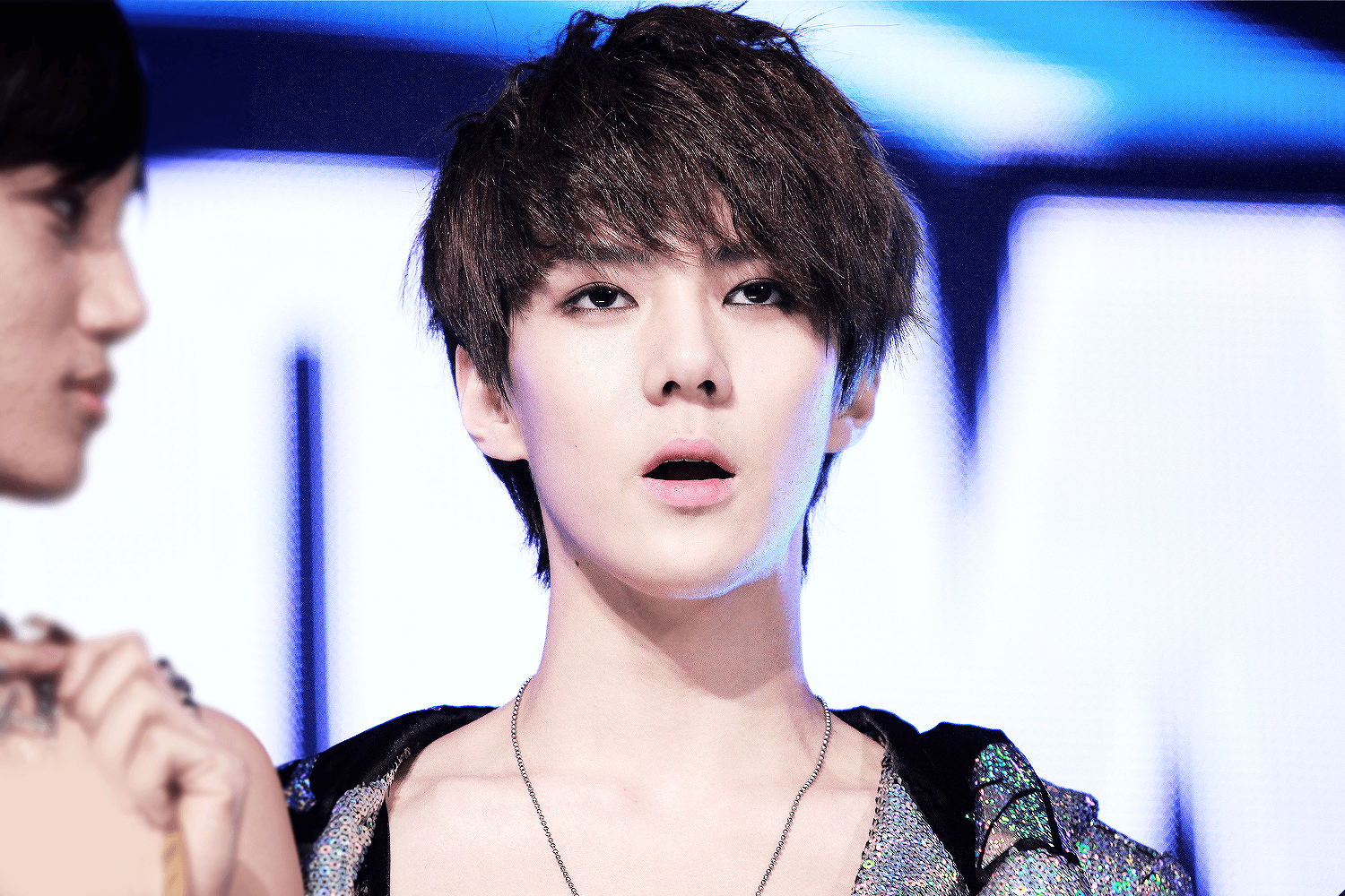 Korean Men Wallpapers - Top Free Korean Men Backgrounds - WallpaperAccess