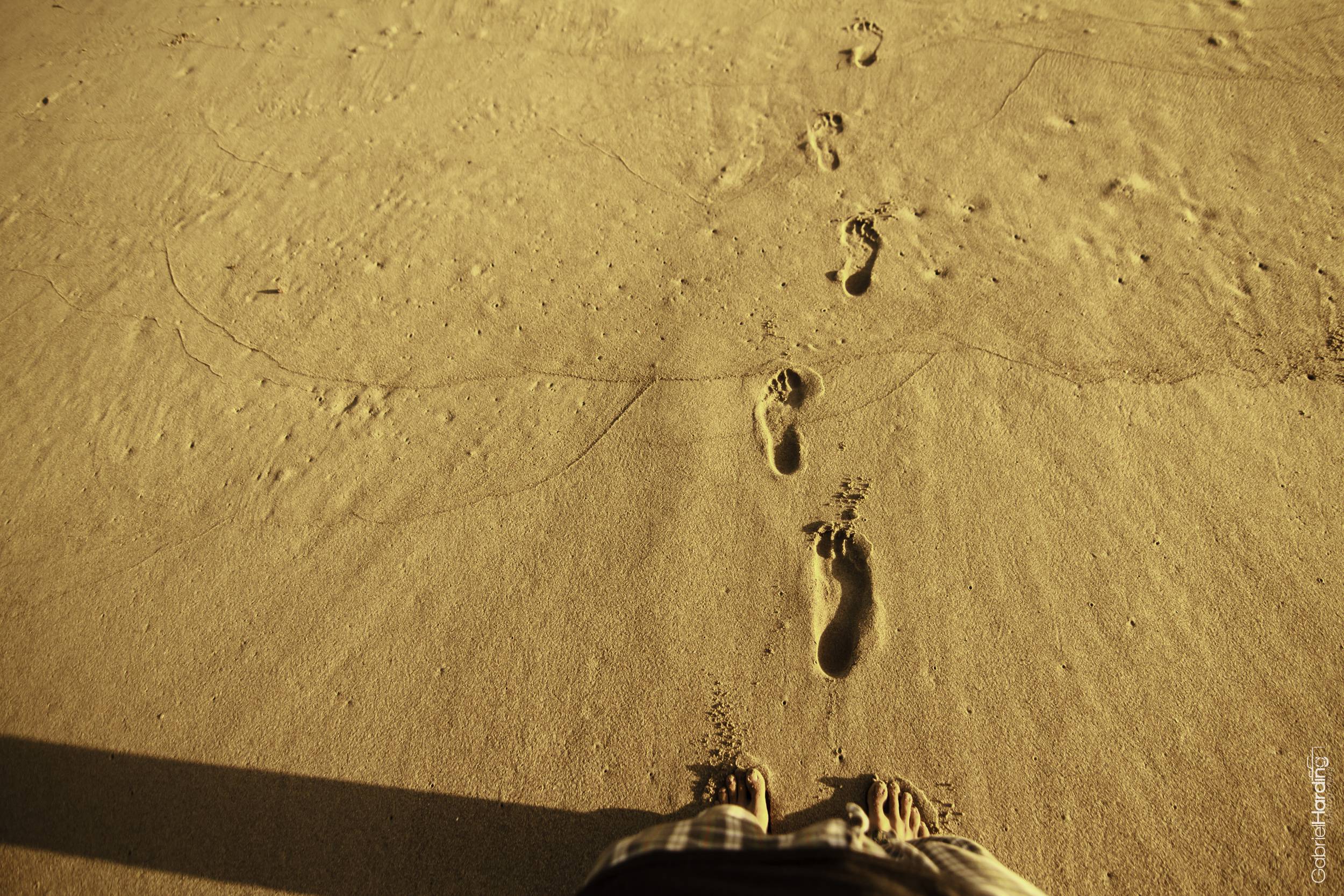 Footprints In The Sand Wallpapers - Top Free Footprints In The Sand ...