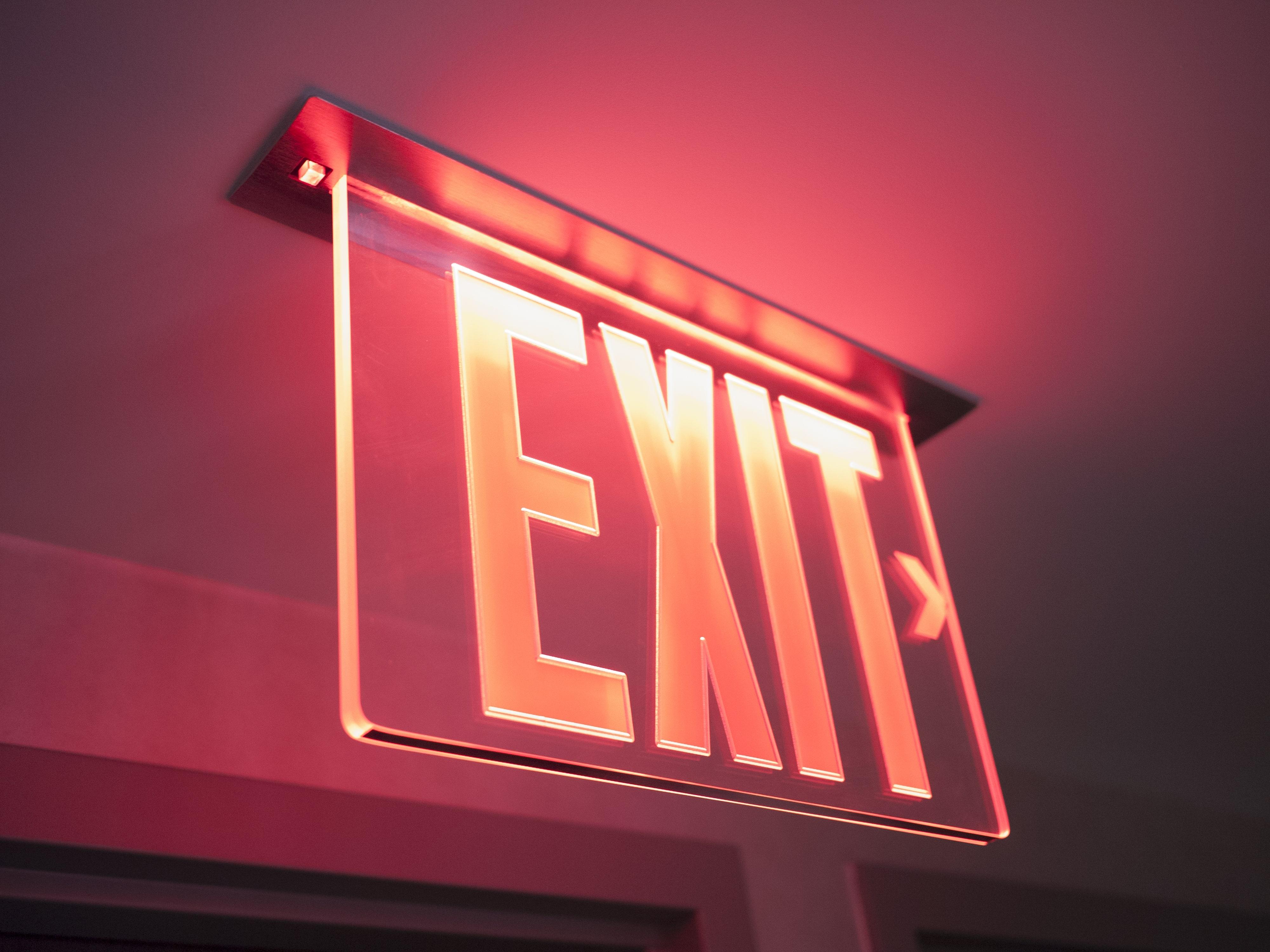 Exit Sign Wallpapers - Top Free Exit Sign Backgrounds - WallpaperAccess