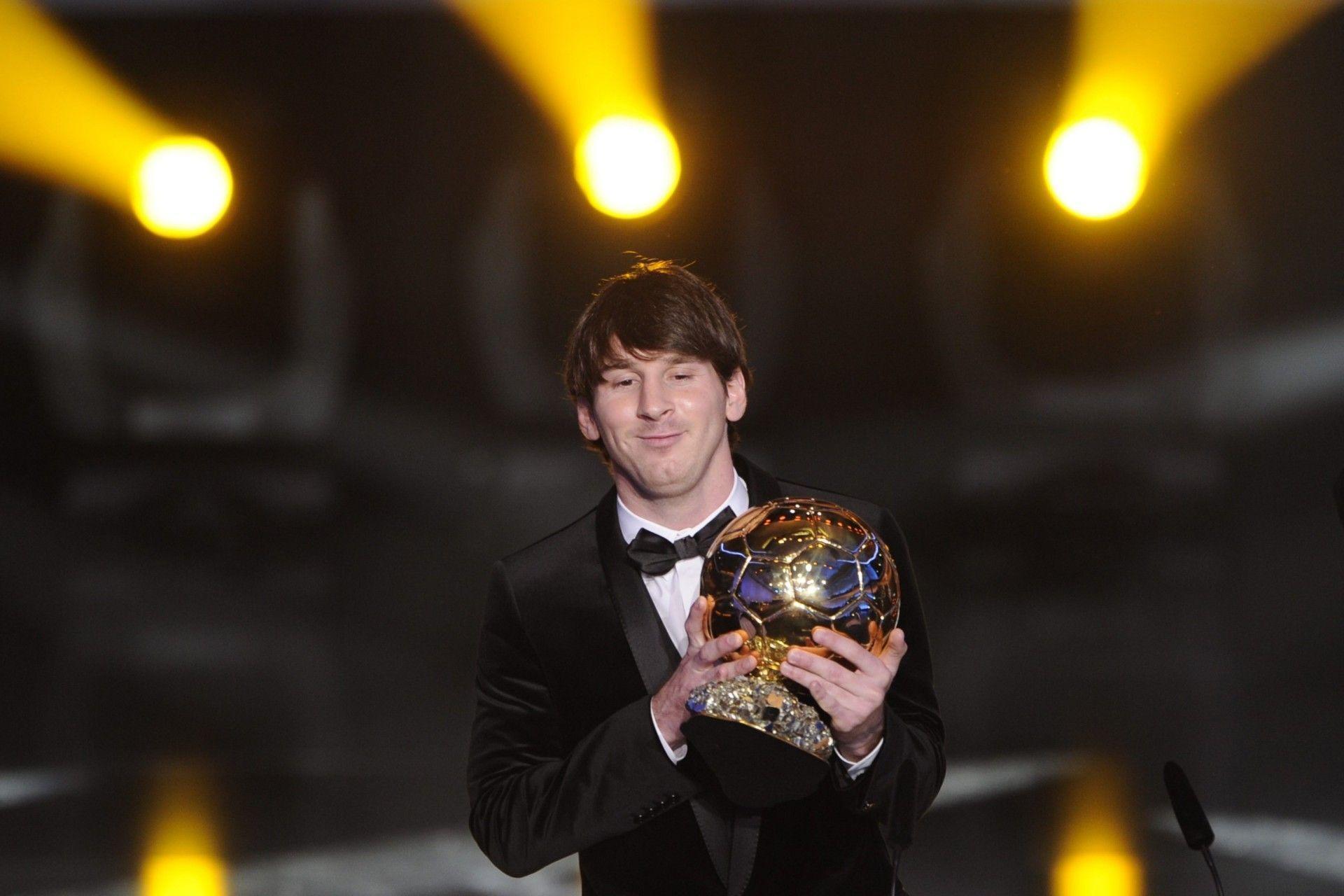 Messi 2009 Wallpapers - Top Free Messi 2009 Backgrounds - WallpaperAccess