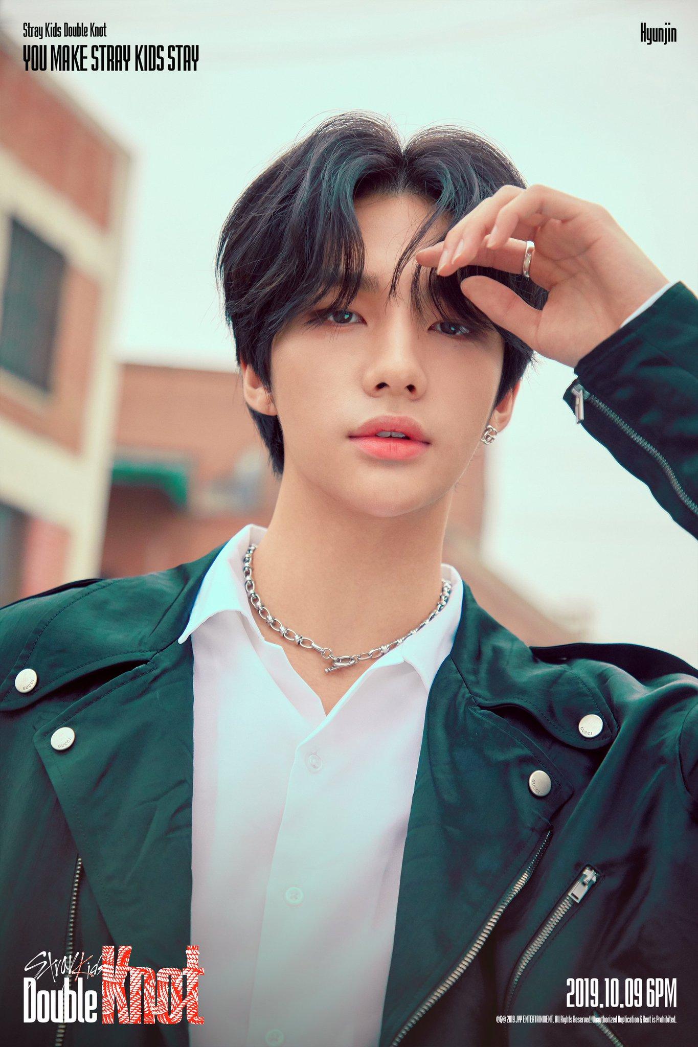 Hyun-Jin Stray Kids Wallpapers - Top Free Hyun-Jin Stray Kids Backgrounds - WallpaperAccess