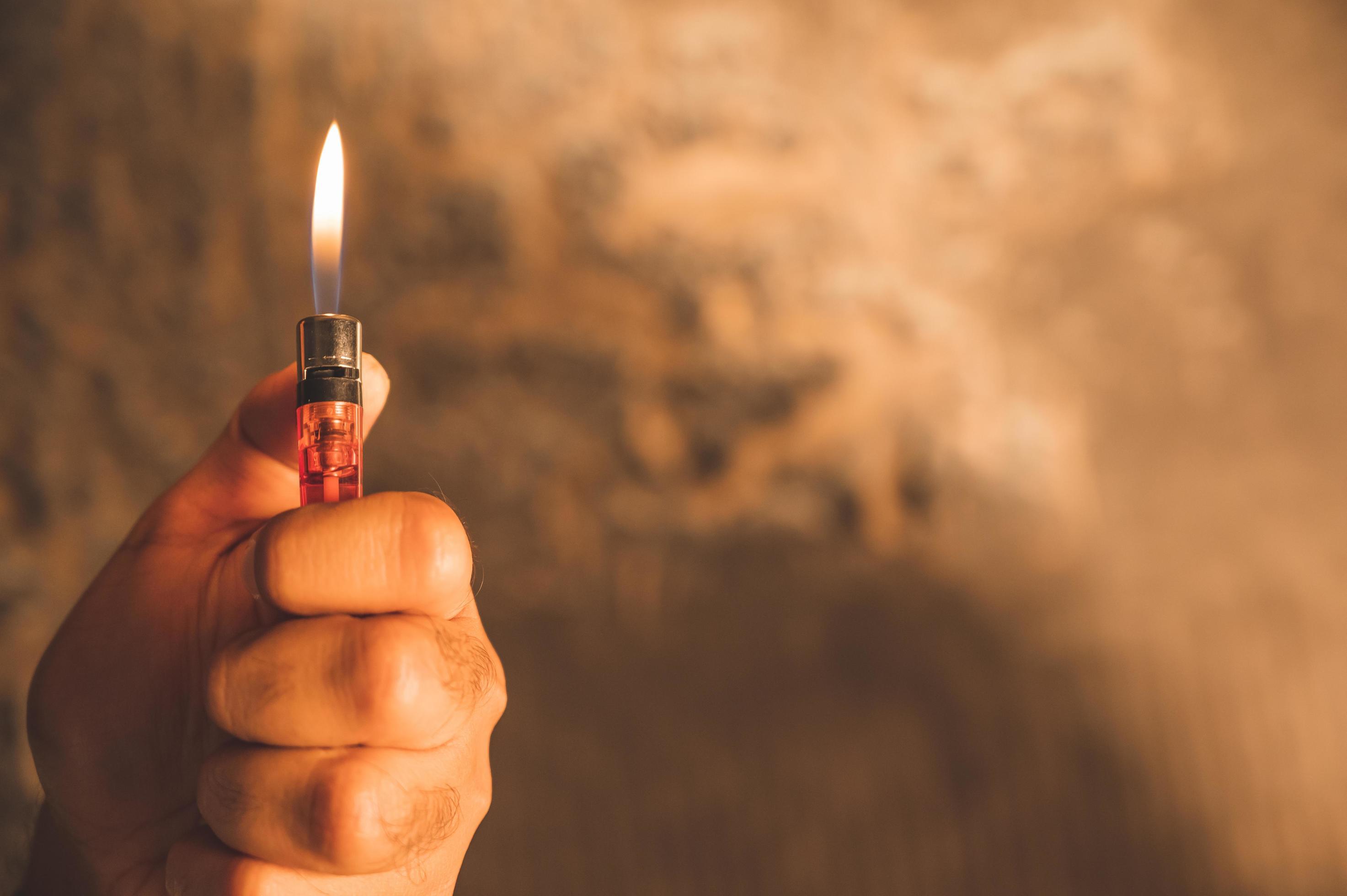 Fire Hand Wallpapers - Top Free Fire Hand Backgrounds - WallpaperAccess