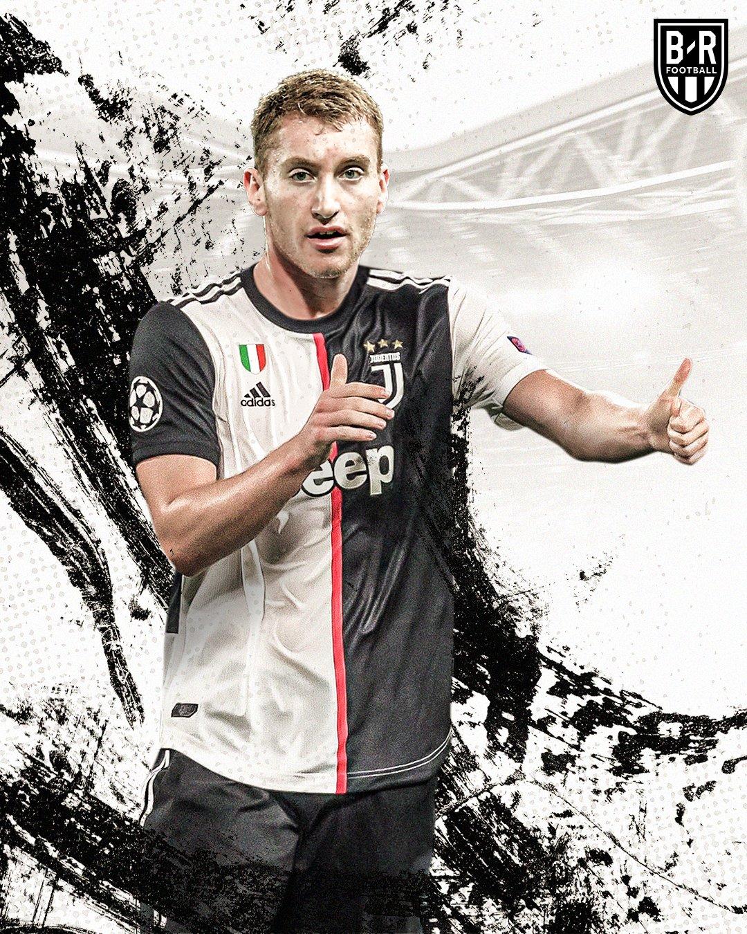 Kulusevski Wallpapers - Top Free Kulusevski Backgrounds - WallpaperAccess