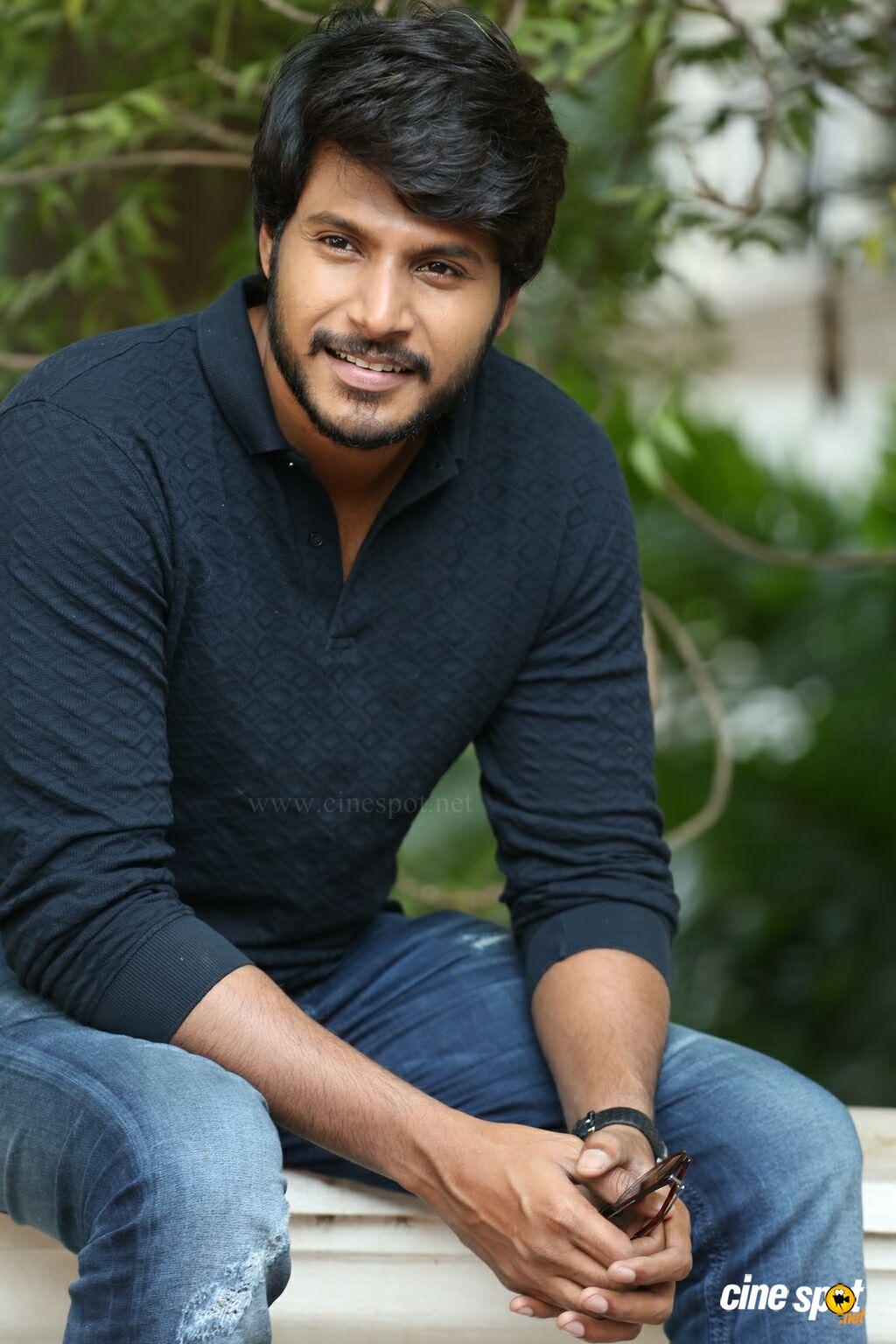 Sundeep Kishan Wallpapers - Top Free Sundeep Kishan Backgrounds - WallpaperAccess