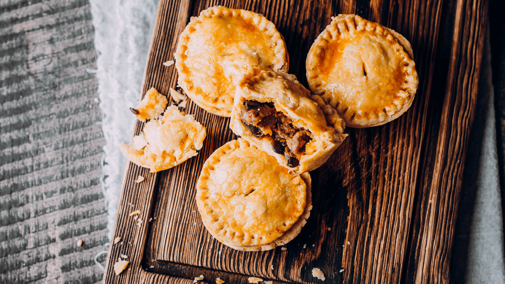 Meat Pie Wallpapers - Top Free Meat Pie Backgrounds - WallpaperAccess