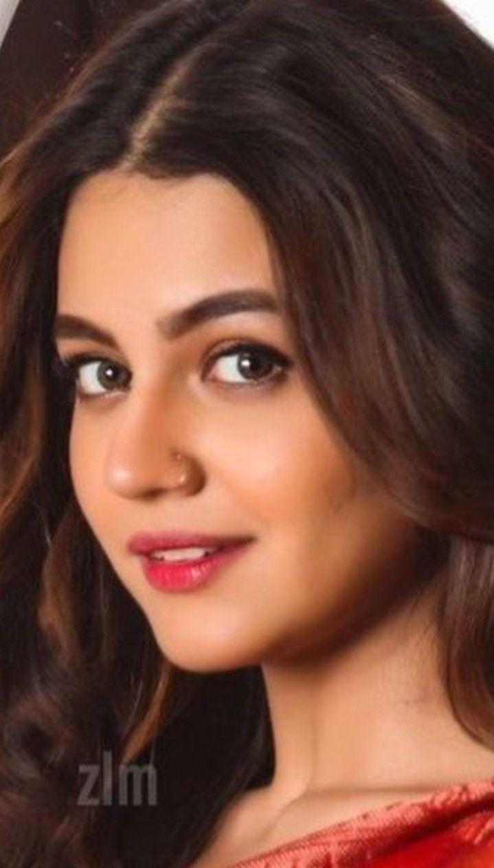 Zara Noor Abbas Wallpapers - Top Free Zara Noor Abbas Backgrounds ...
