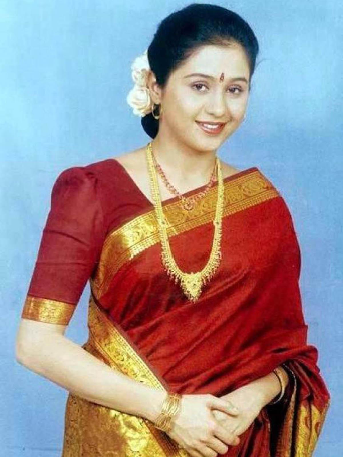 Devayani Wallpapers - Top Free Devayani Backgrounds - WallpaperAccess