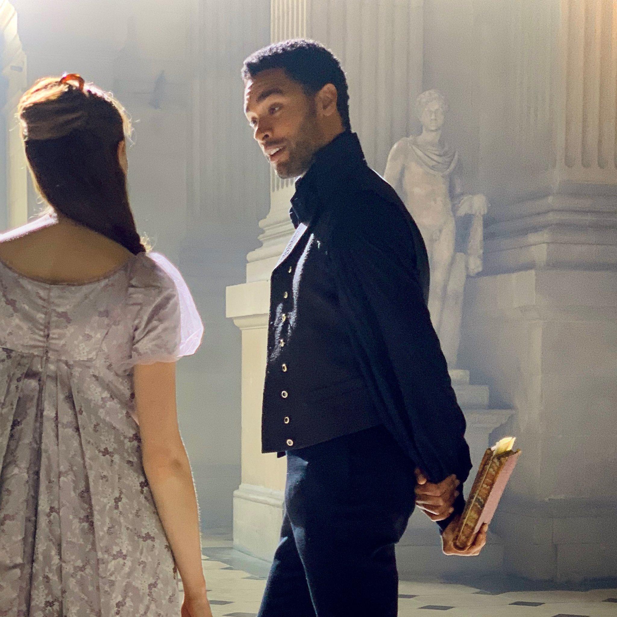 Rege Jean Page Wallpapers - Top Free Rege Jean Page Backgrounds ...