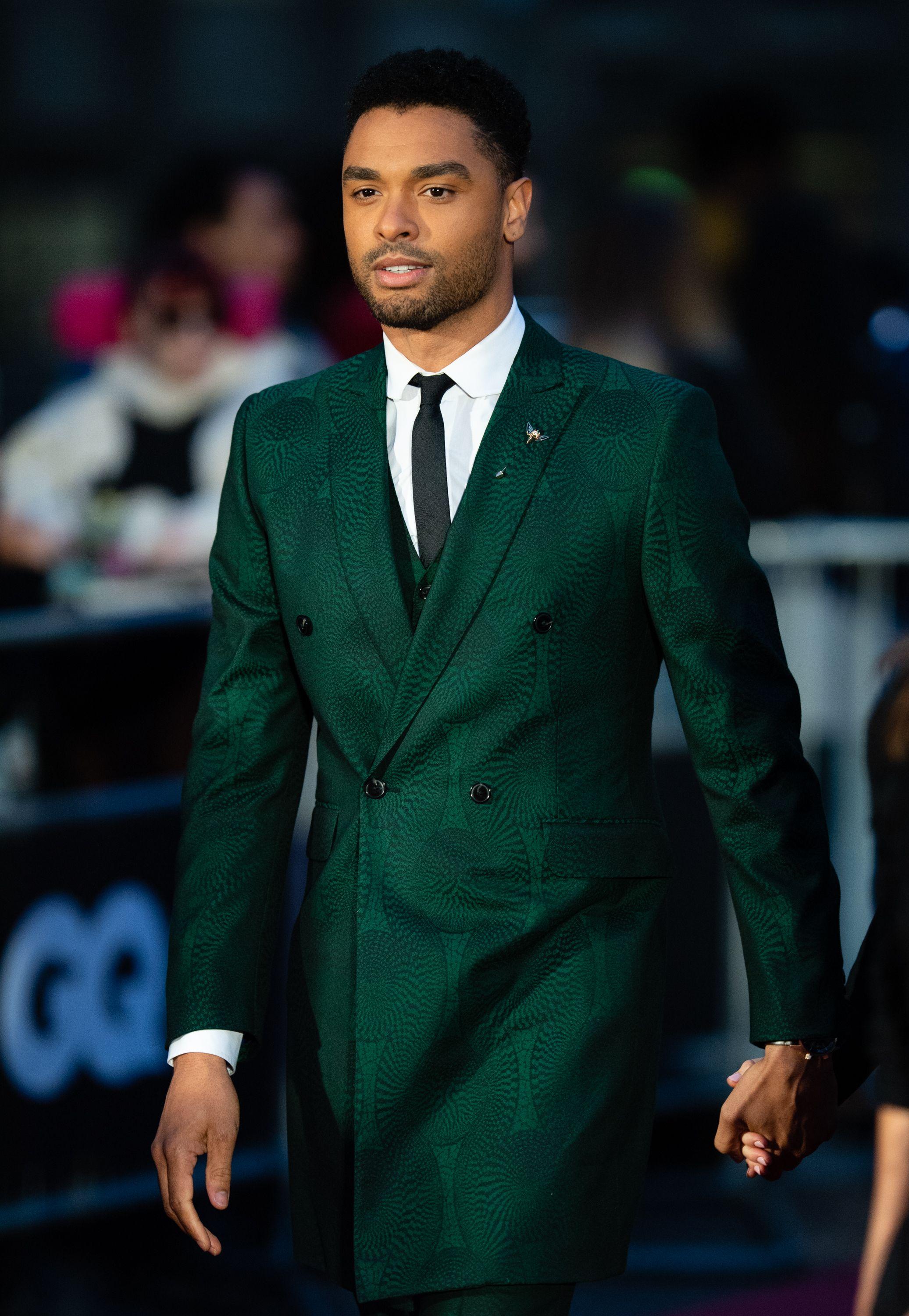 Rege Jean Page Wallpapers - Top Free Rege Jean Page Backgrounds ...