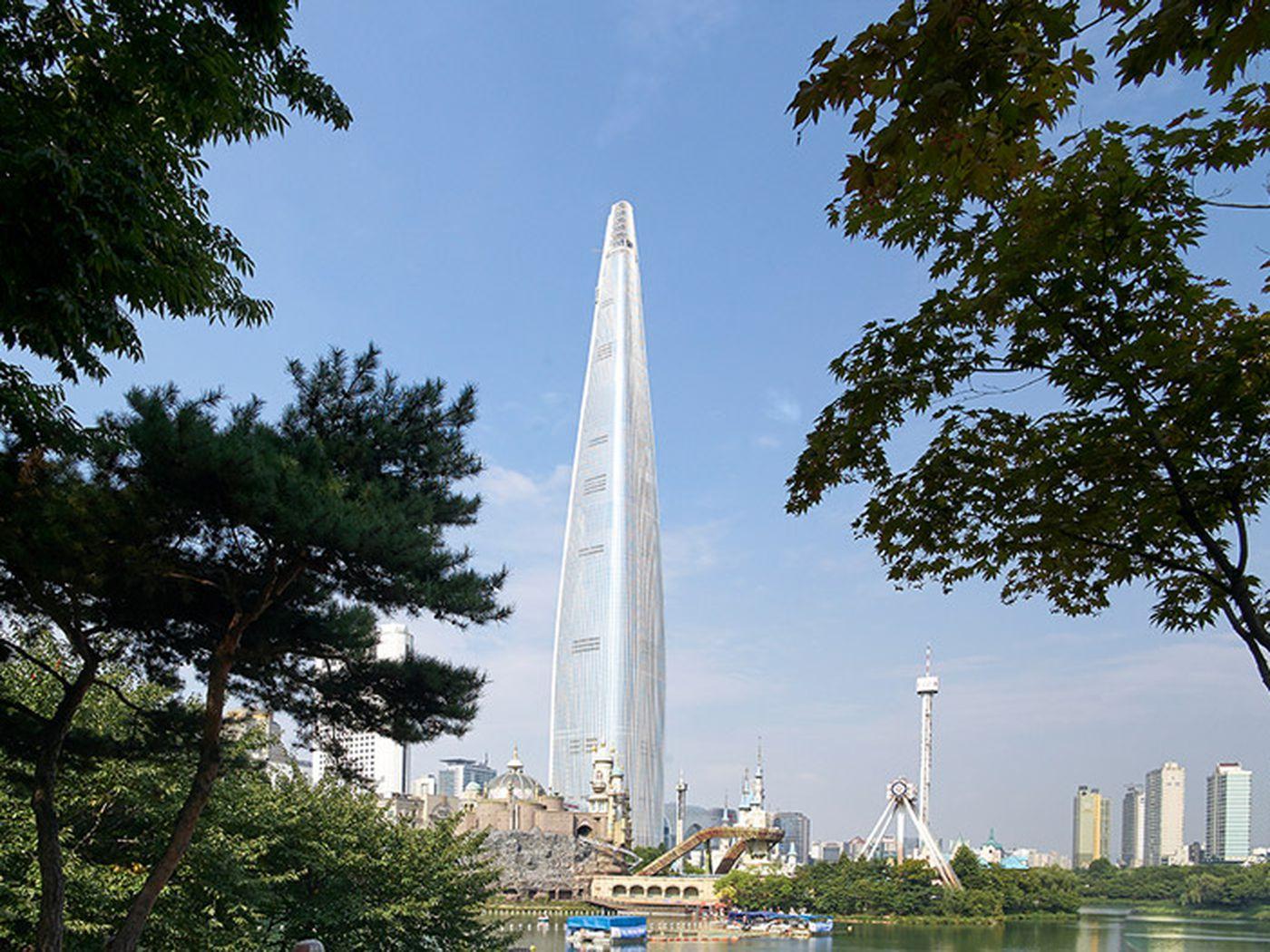 Lotte World Tower Wallpapers - Top Free Lotte World Tower Backgrounds ...