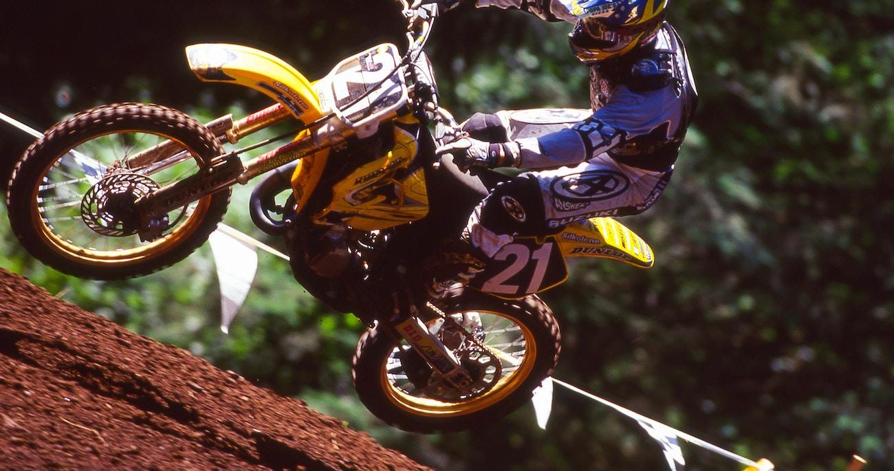 Fly Racing Wallpapers - Top Free Fly Racing Backgrounds - WallpaperAccess