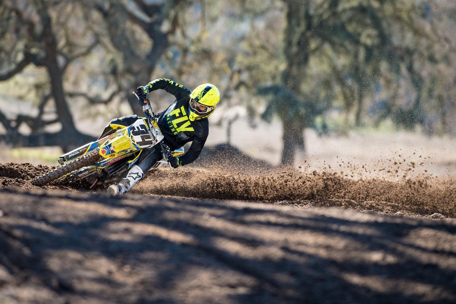 Fly Racing Wallpapers - Top Free Fly Racing Backgrounds - WallpaperAccess