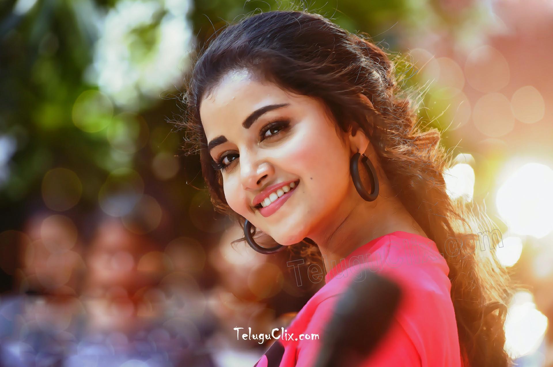 Anupama Parameswaran HD Wallpapers - Top Free Anupama Parameswaran HD ...