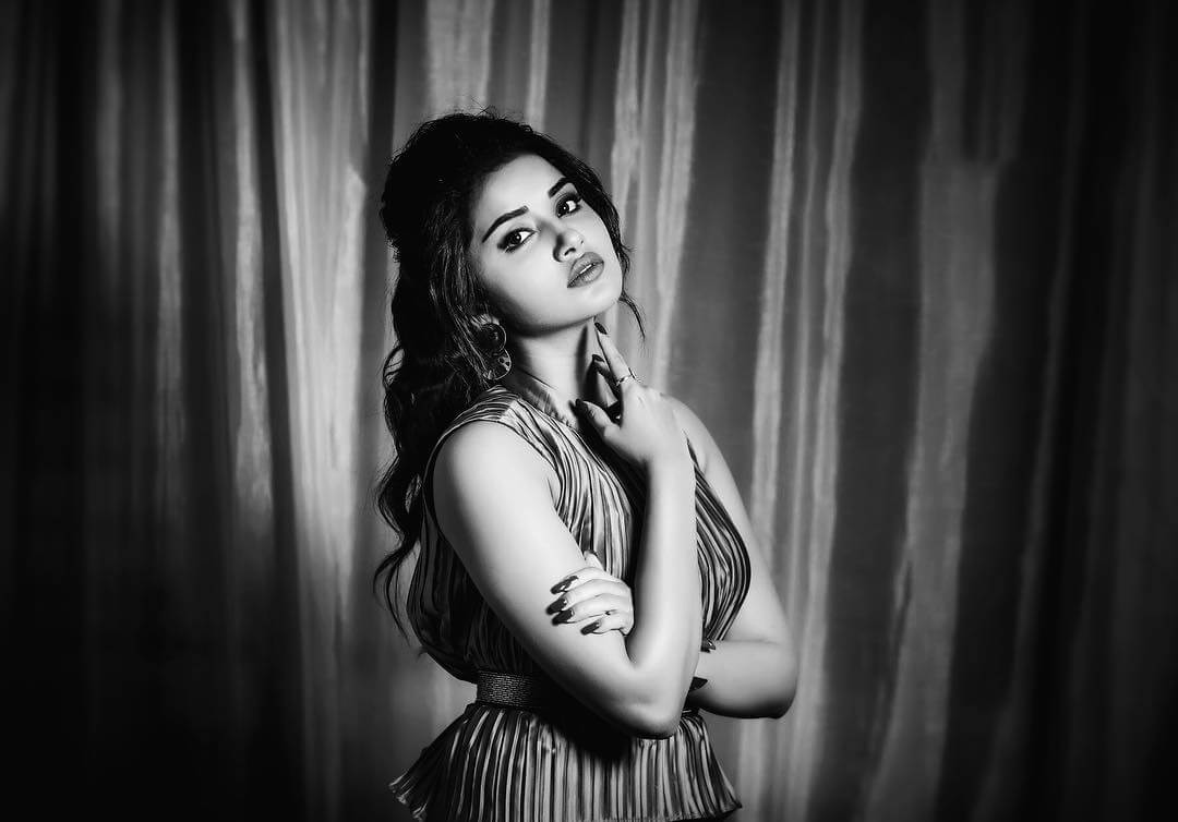 Anupama Parameswaran HD Wallpapers - Top Free Anupama Parameswaran HD ...