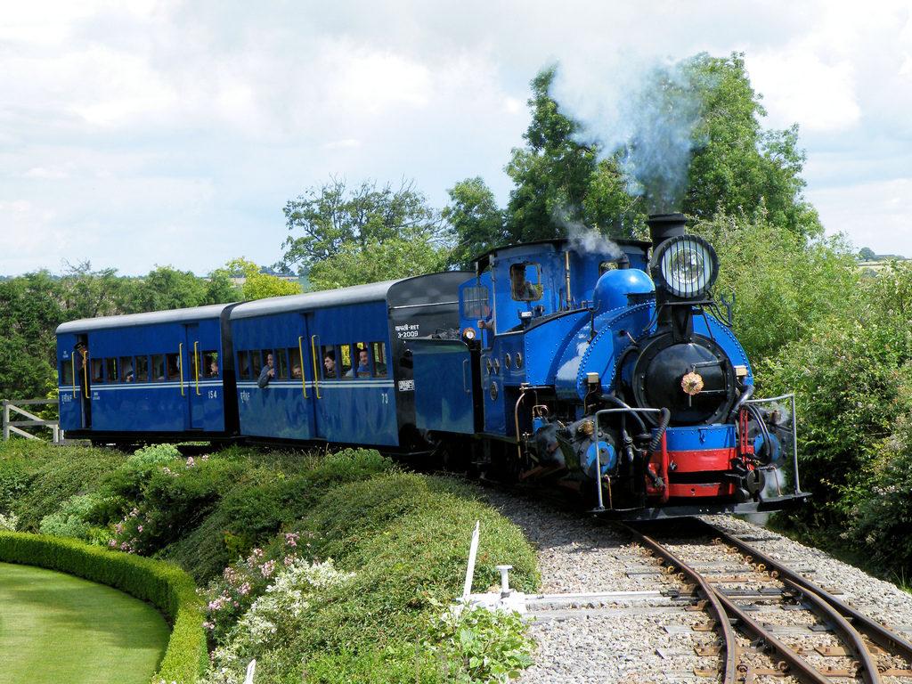 Toy Train Wallpapers - Top Free Toy Train Backgrounds - WallpaperAccess