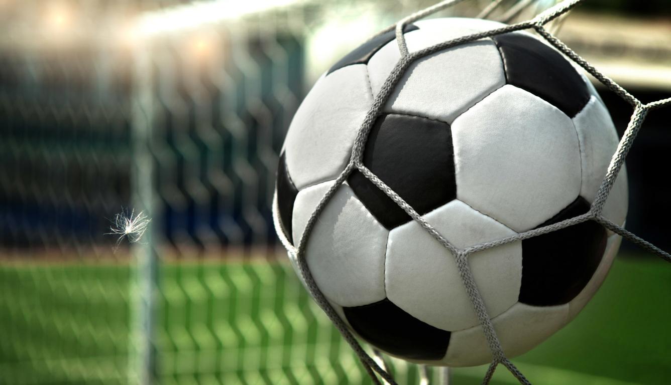 Football Laptop Wallpapers - Top Free Football Laptop Backgrounds ...