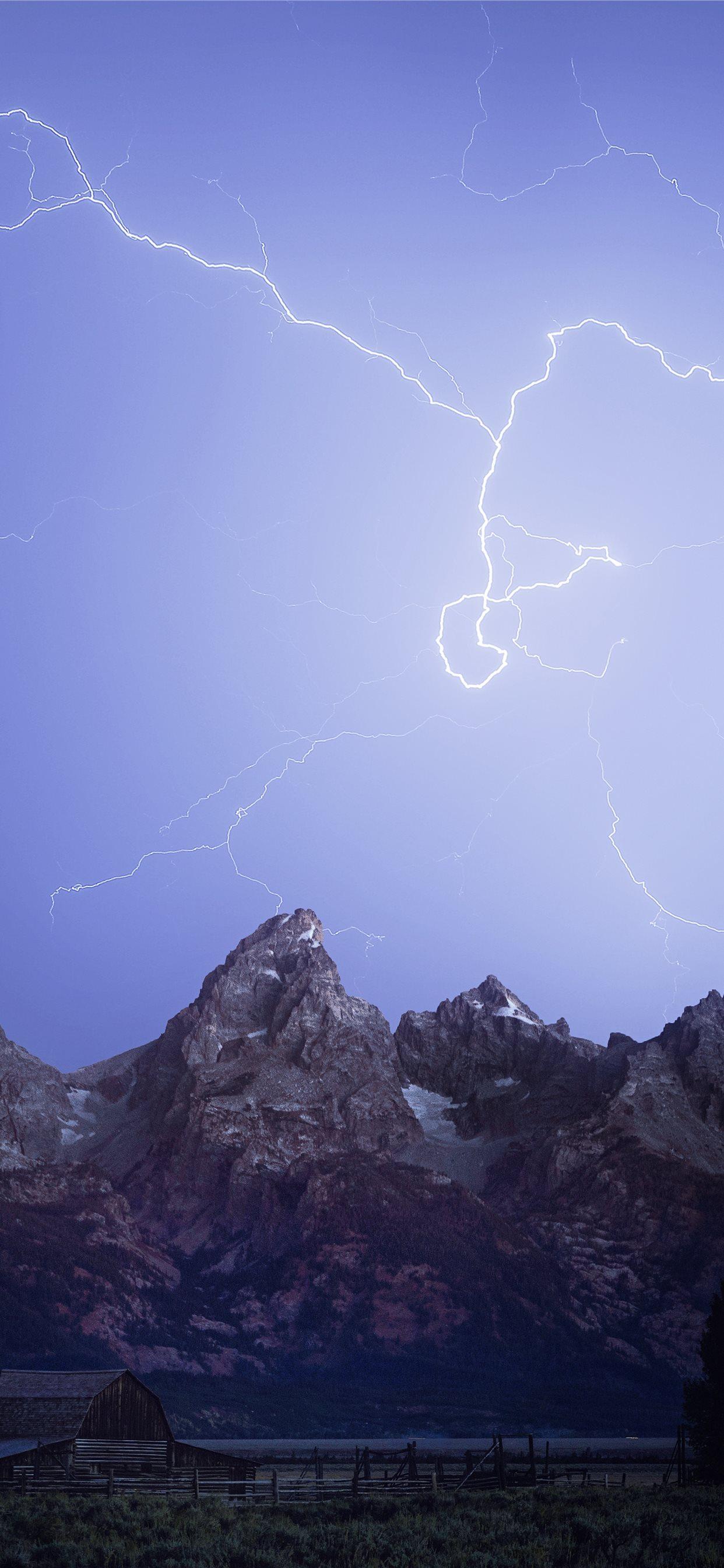 Lightning Mountain Wallpapers - Top Free Lightning Mountain Backgrounds ...