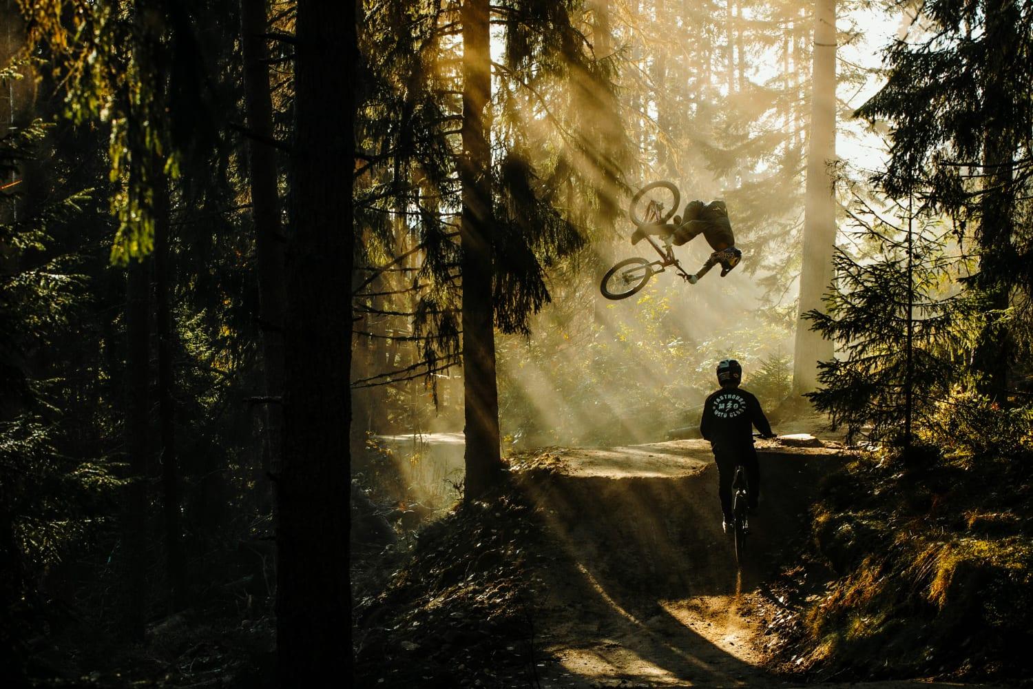 Mountain Bike Art Wallpapers - Top Free Mountain Bike Art Backgrounds ...