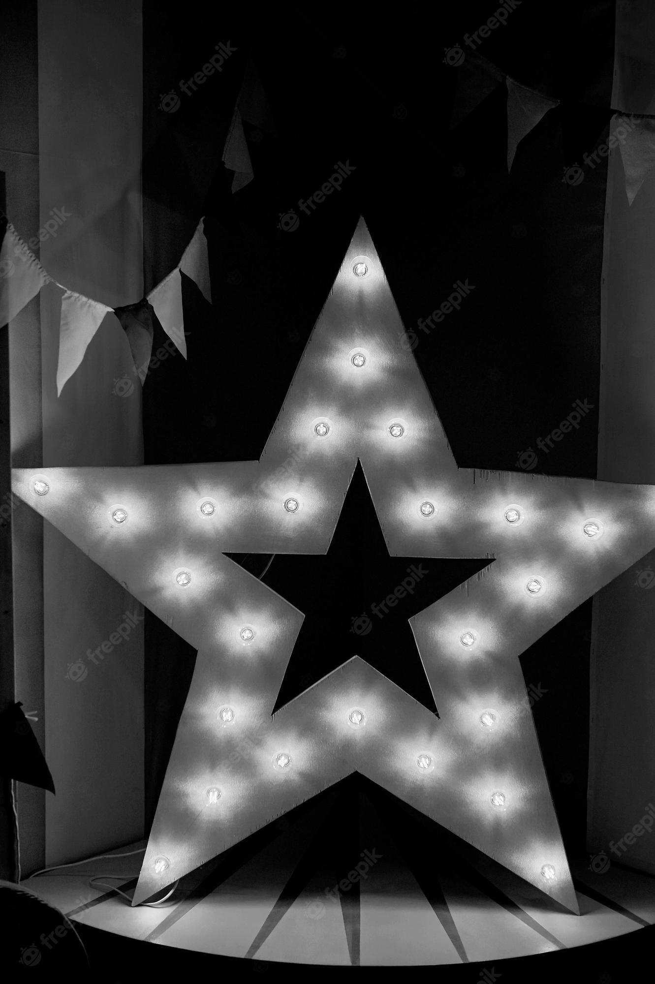 Single Star Wallpapers - Top Free Single Star Backgrounds - WallpaperAccess