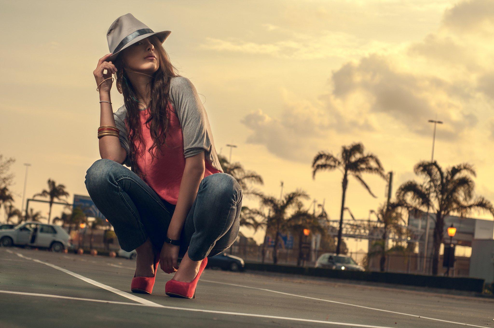 Modern Girl Wallpapers - Top Free Modern Girl Backgrounds - WallpaperAccess