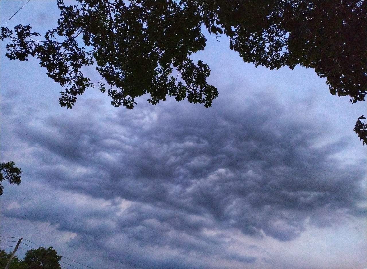 Cloudy Weather Wallpapers - Top Free Cloudy Weather Backgrounds - WallpaperAccess