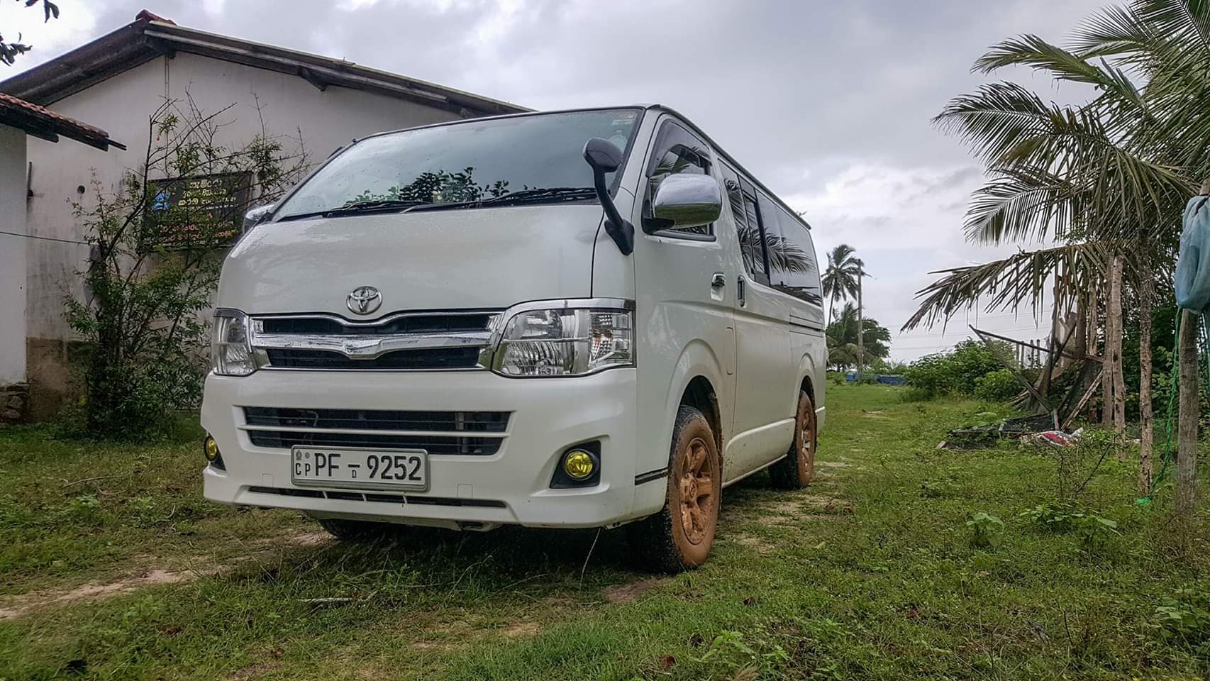 Toyota Kdh Wallpapers - Top Free Toyota Kdh Backgrounds - WallpaperAccess