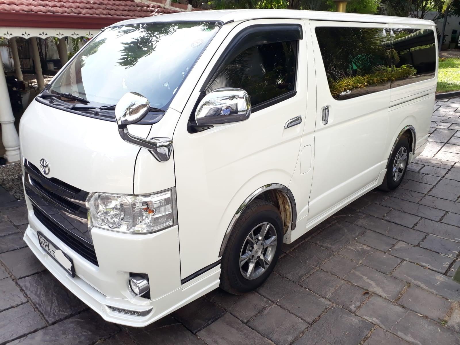 Toyota Kdh Wallpapers - Top Free Toyota Kdh Backgrounds - WallpaperAccess