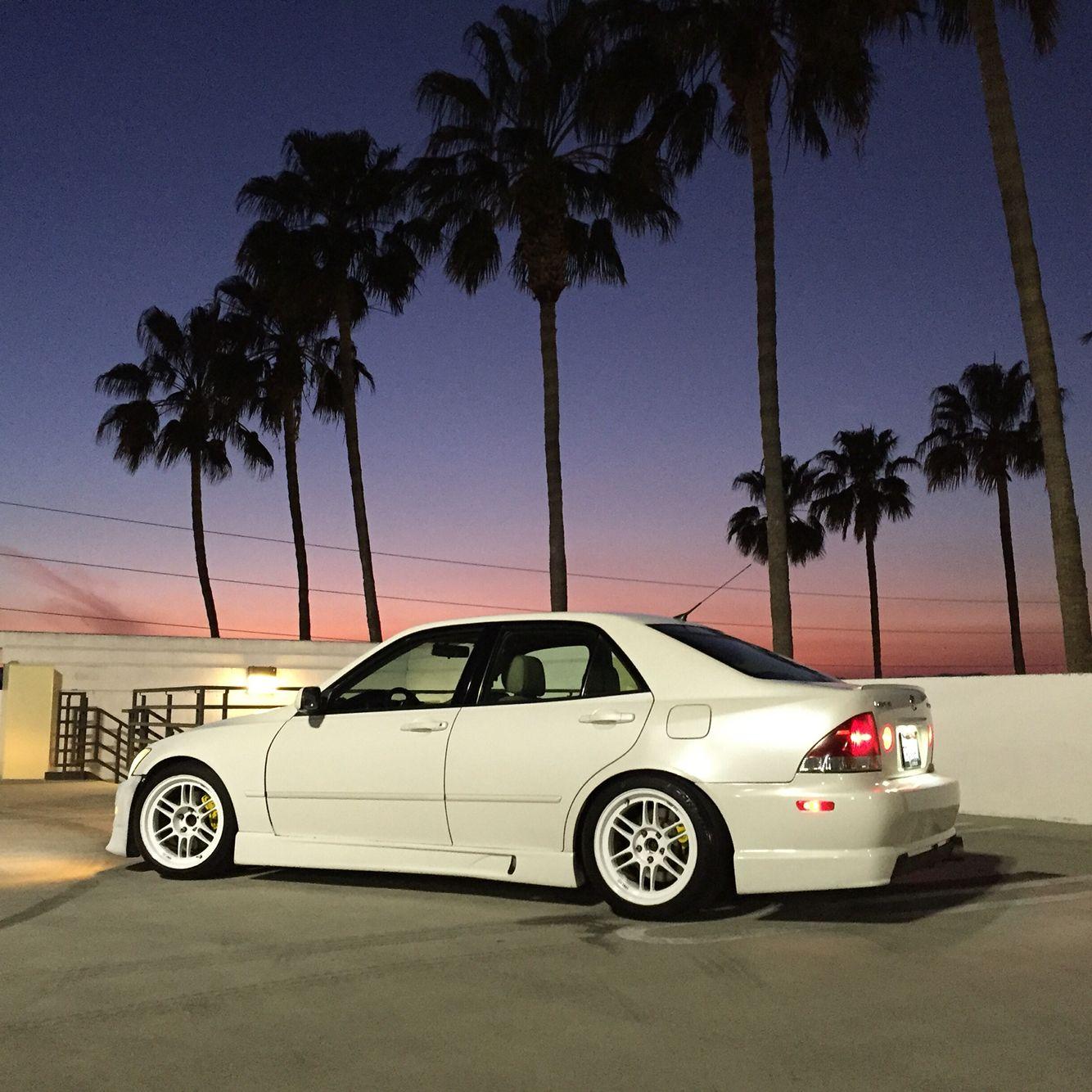 Lexus IS300 Wallpapers - Top Free Lexus IS300 Backgrounds - WallpaperAccess