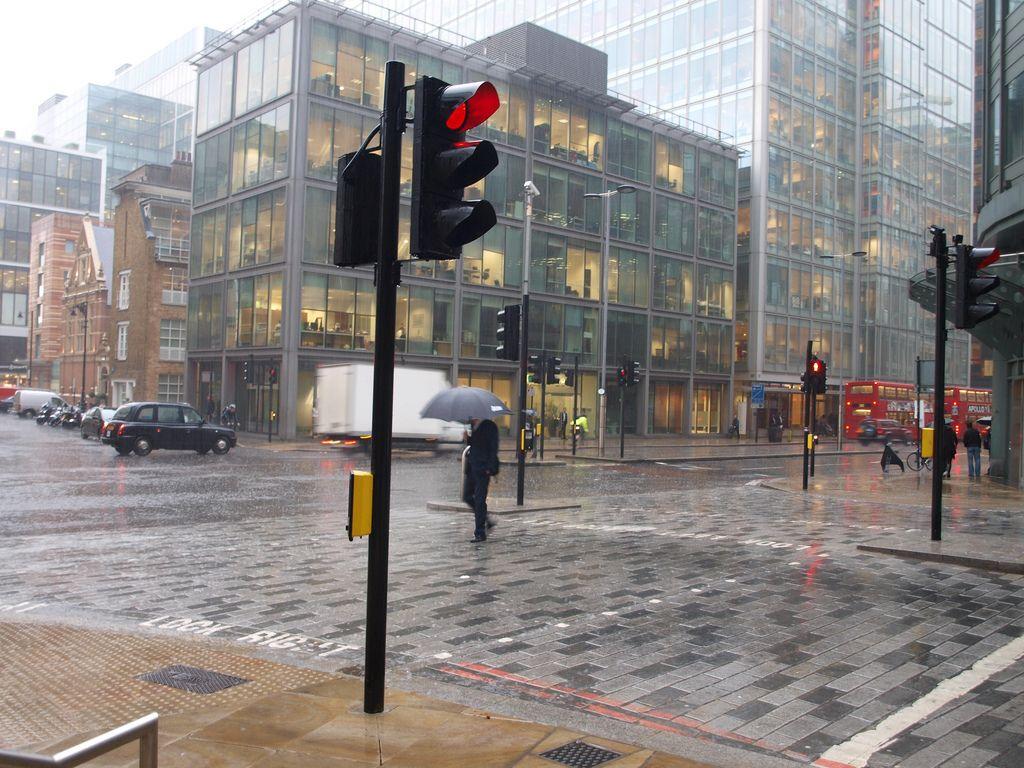London Rain Wallpapers - Top Free London Rain Backgrounds - WallpaperAccess