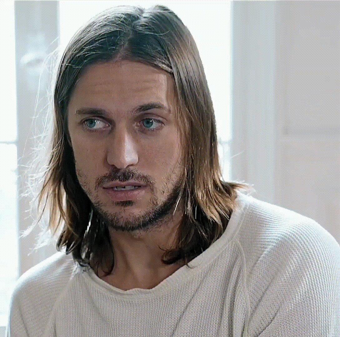 Lucas Bravo Wallpapers - Top Free Lucas Bravo Backgrounds - WallpaperAccess