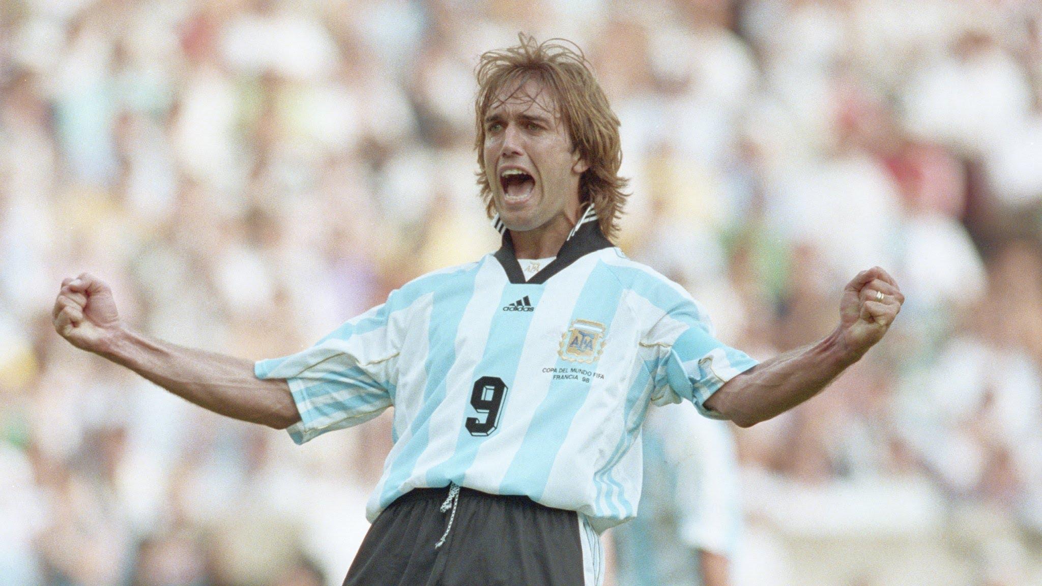 Gabriel Batistuta Wallpapers - Top Free Gabriel Batistuta Backgrounds ...