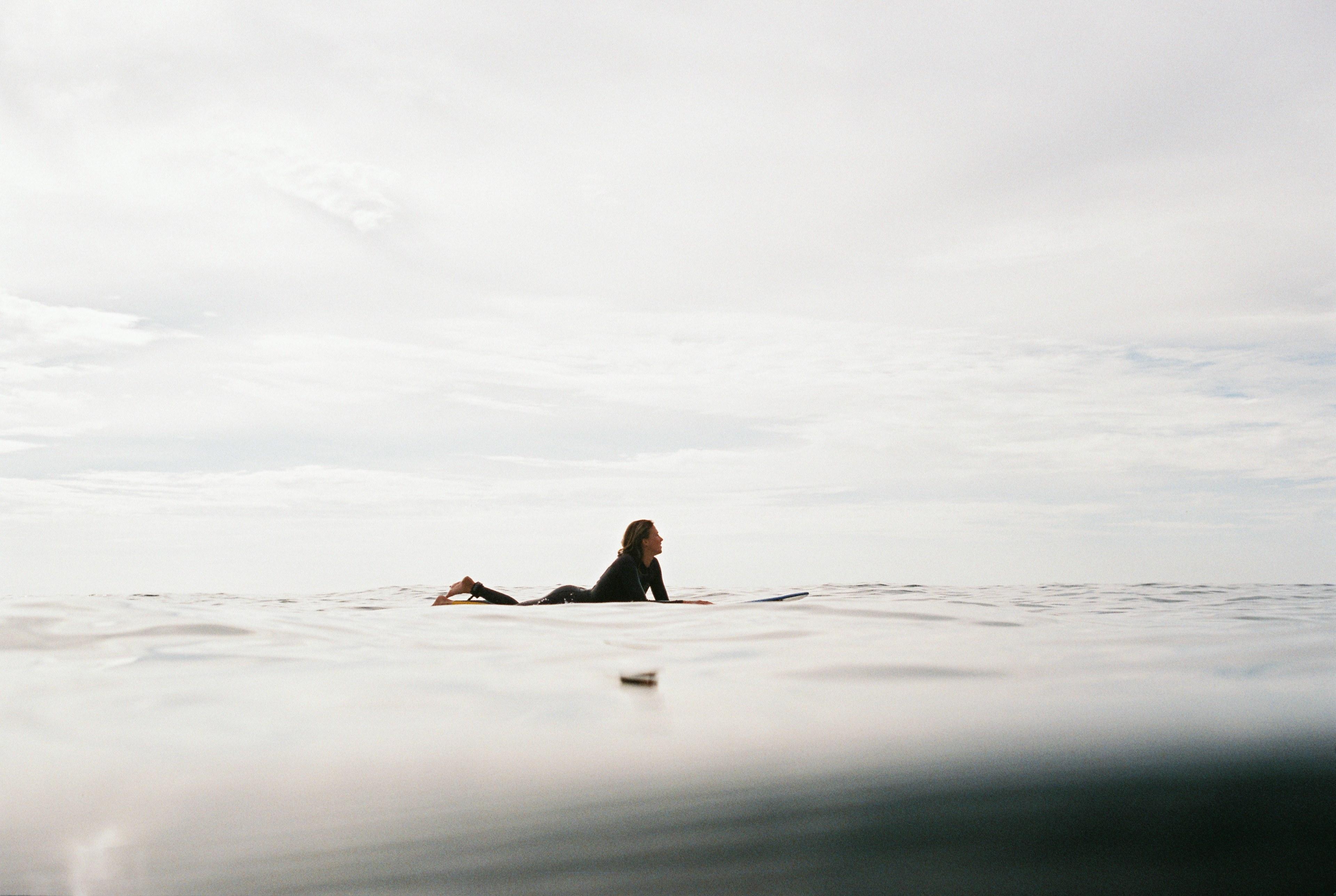 Woman Surfing Wallpapers - Top Free Woman Surfing Backgrounds ...